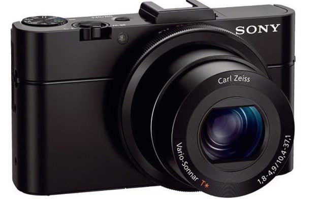 Daily Deals: Sony Cyber-shot 20MP Camera $600 + Free $50 Gift Card ...