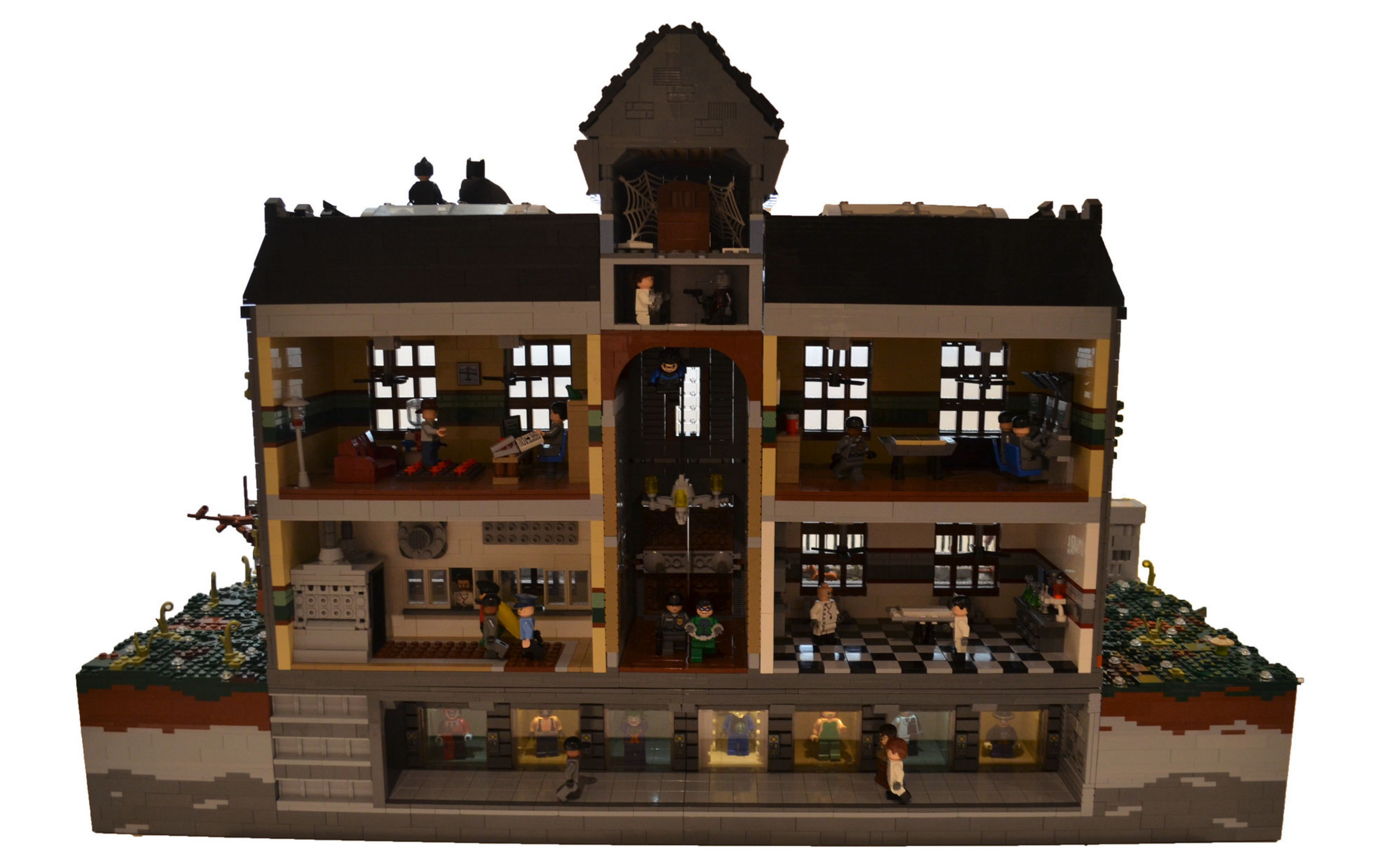 It took a year of planning and 18,000 pieces to create this custom LEGO ...