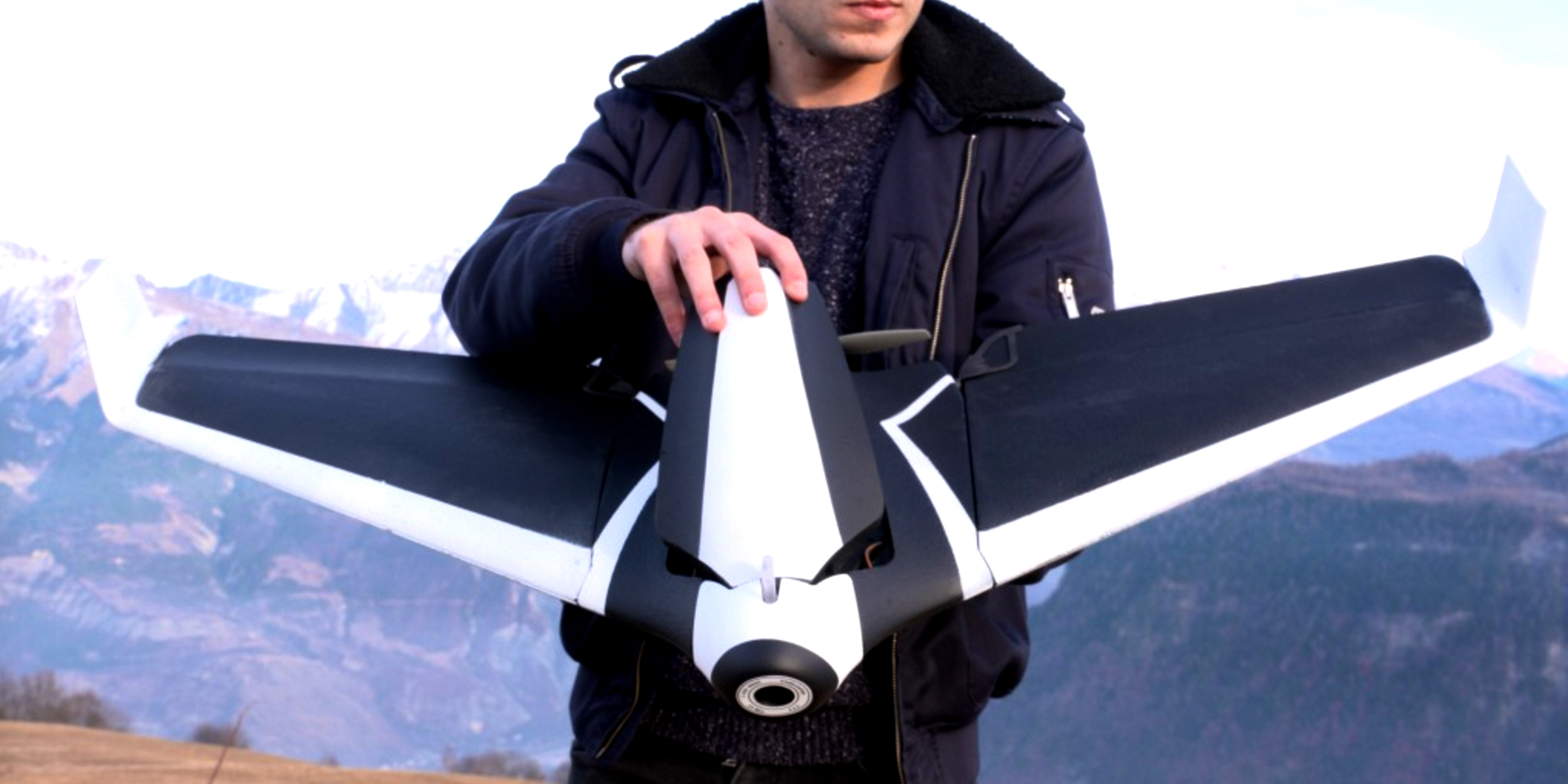 Parrot's new DISCO drone hits the skies with 50MPH speeds and extended ...