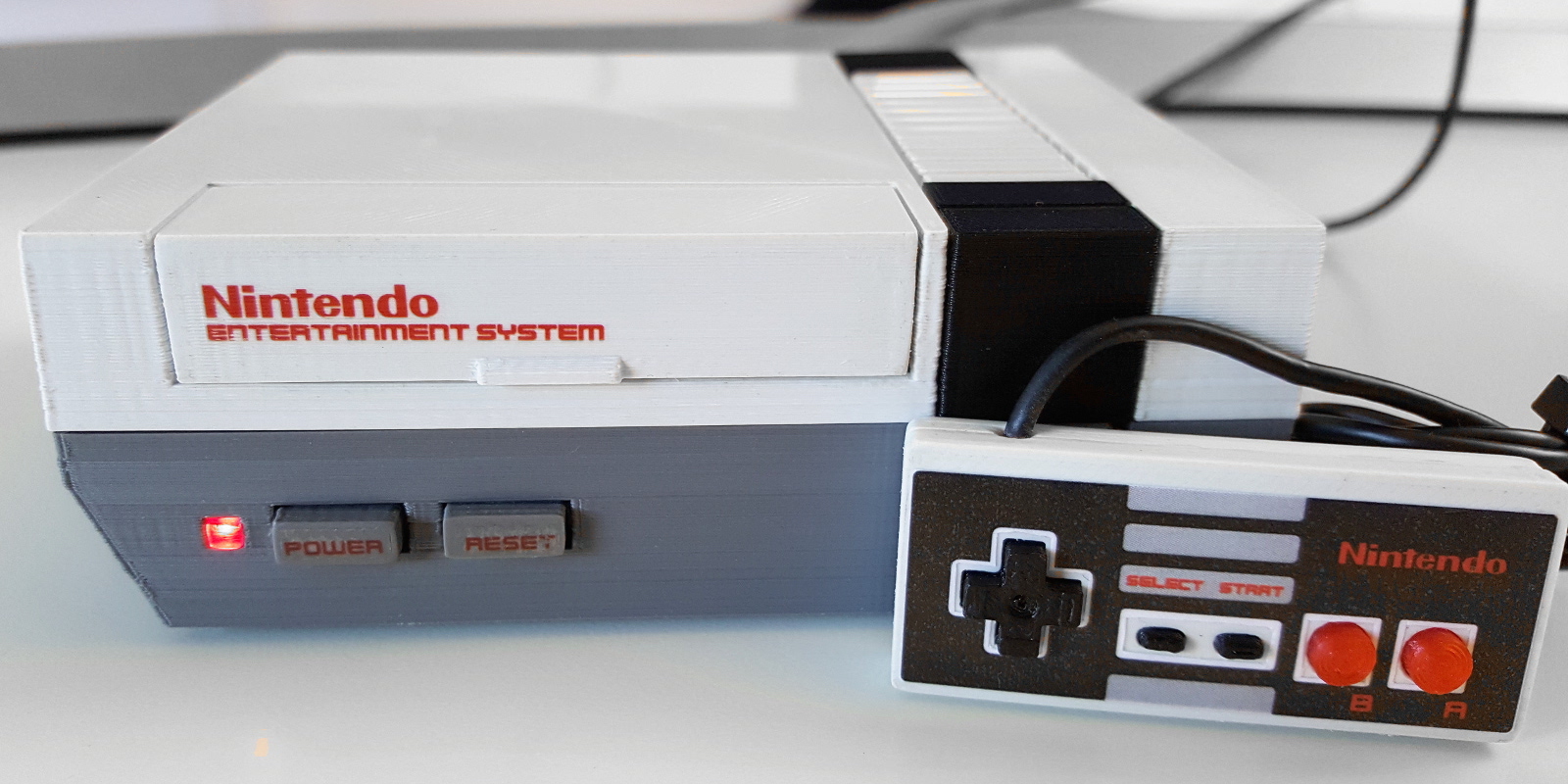 This DIY Raspberry PI NES re-creation is way better than the upcoming ...