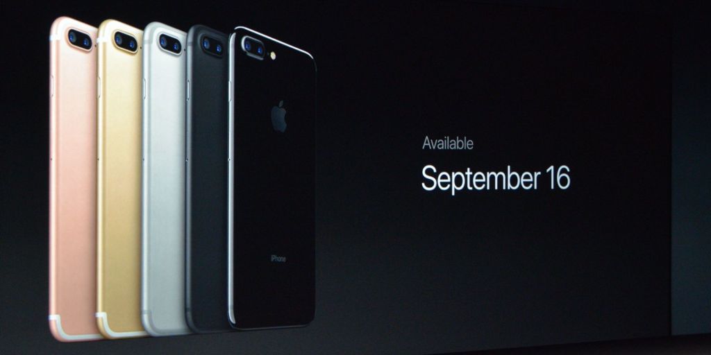 1st big discount! iPhone 7 128GB in Gold and Silver Qualcomm LTE: $710 ...