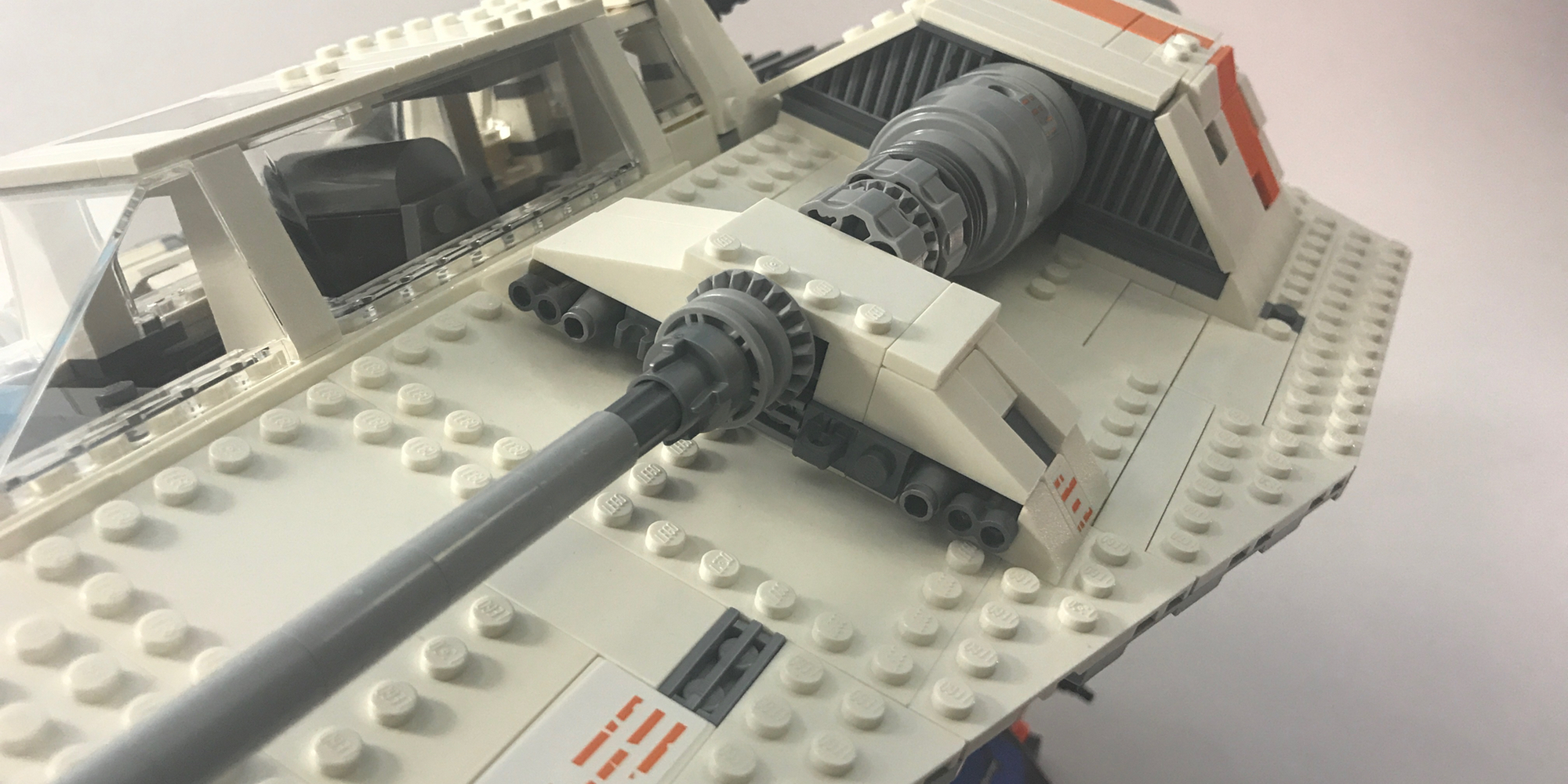 Review: LEGO UCS Snowspeeder lives up to the iconic Star Wars vehicle