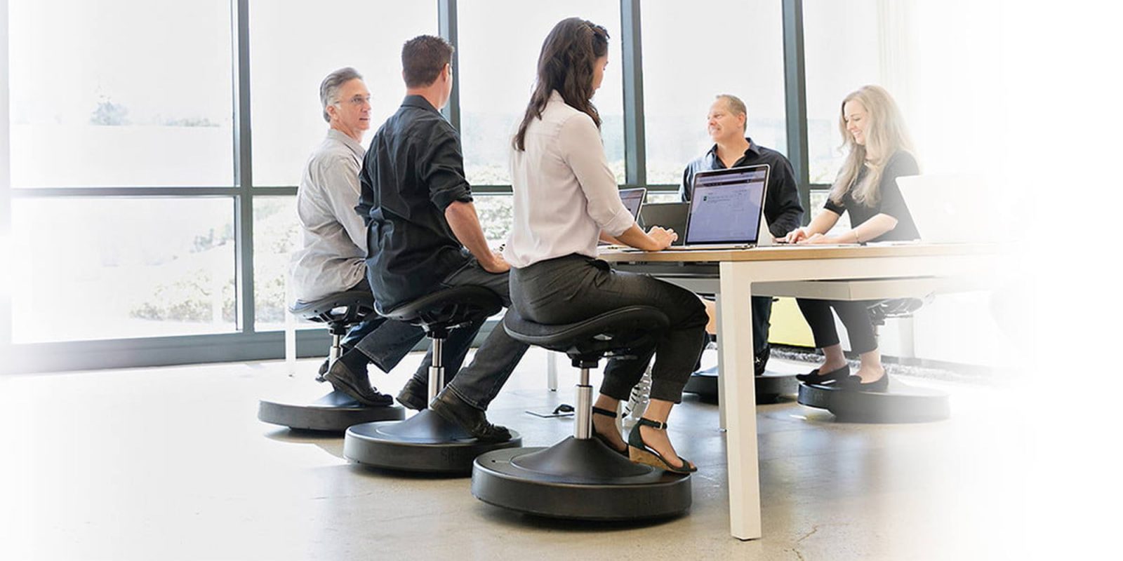 SitTight is a balancing chair to keep you fit and active while at your ...