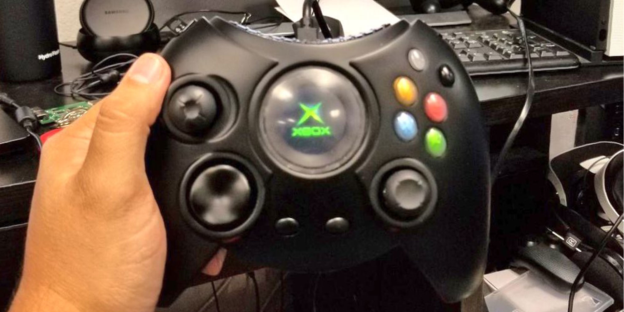 Welcome 2001 back with the relaunch of The Duke controller for Xbox One