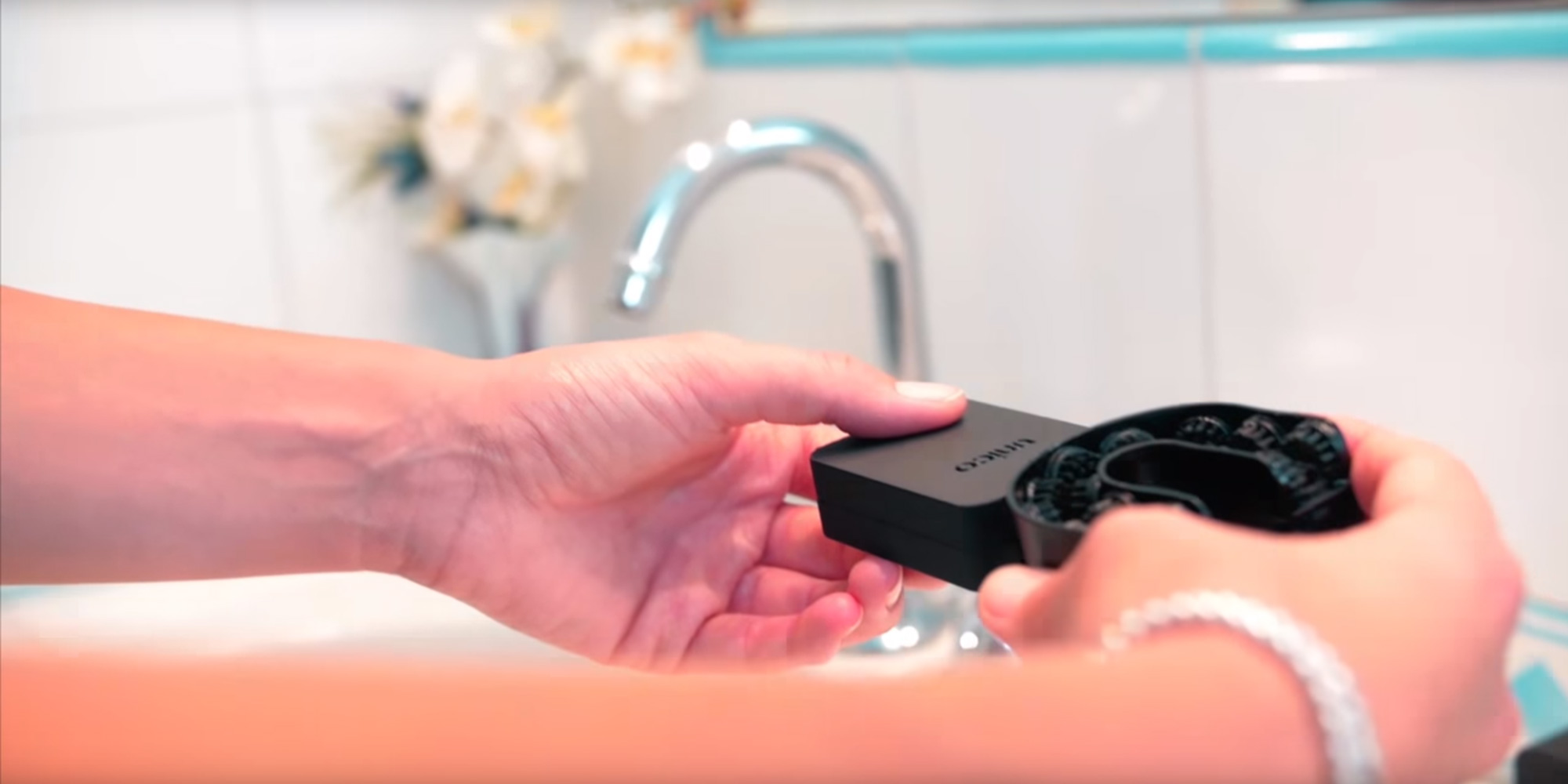 Unico is a smart toothbrush that cleans your teeth in under 5 seconds