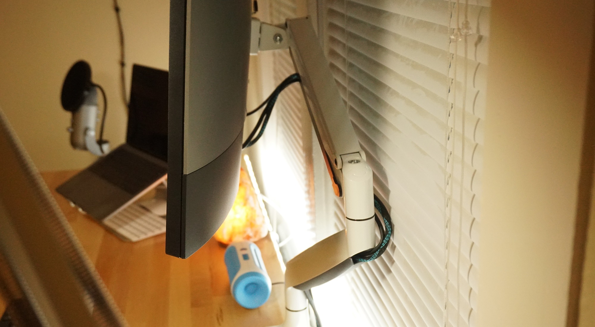 Behind the Screens: Stephen's health-oriented standing desk + weather ...