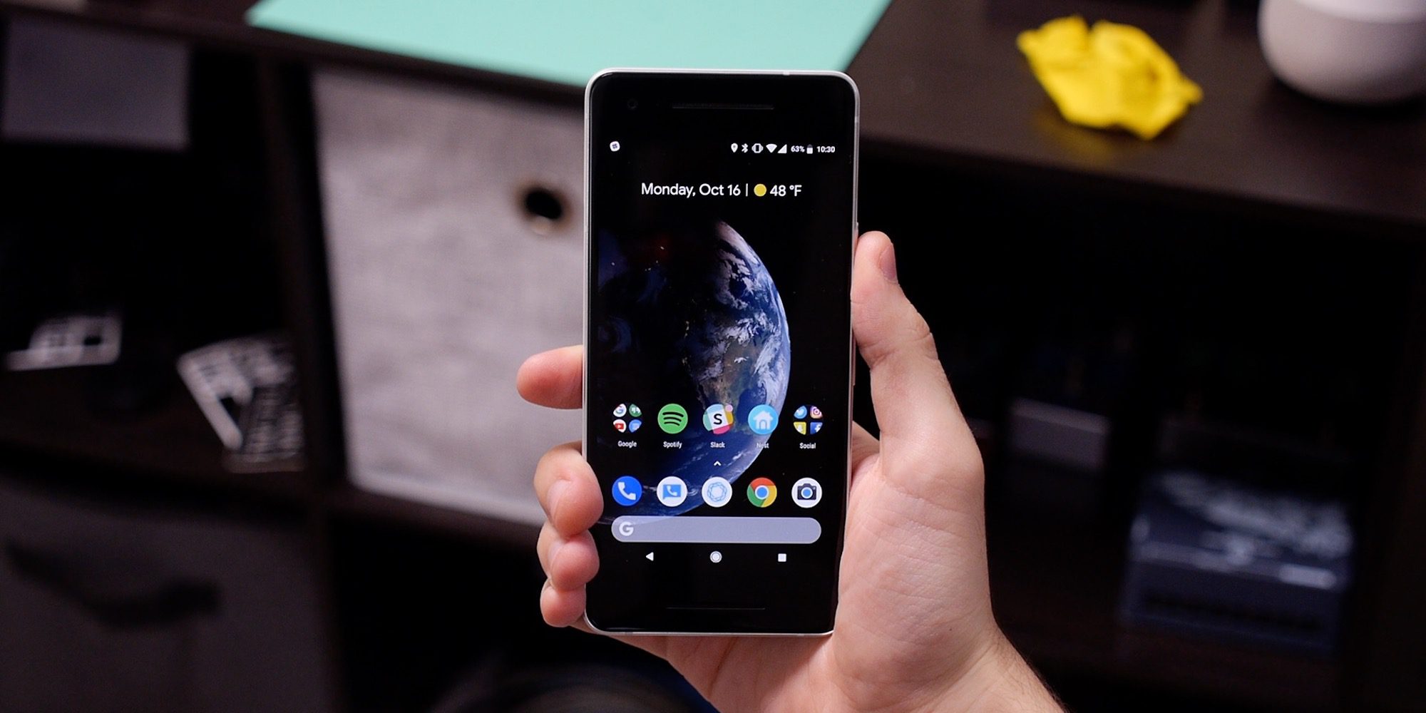 Pick up a Google Pixel 2 in cert. refurb condition from $500, today only