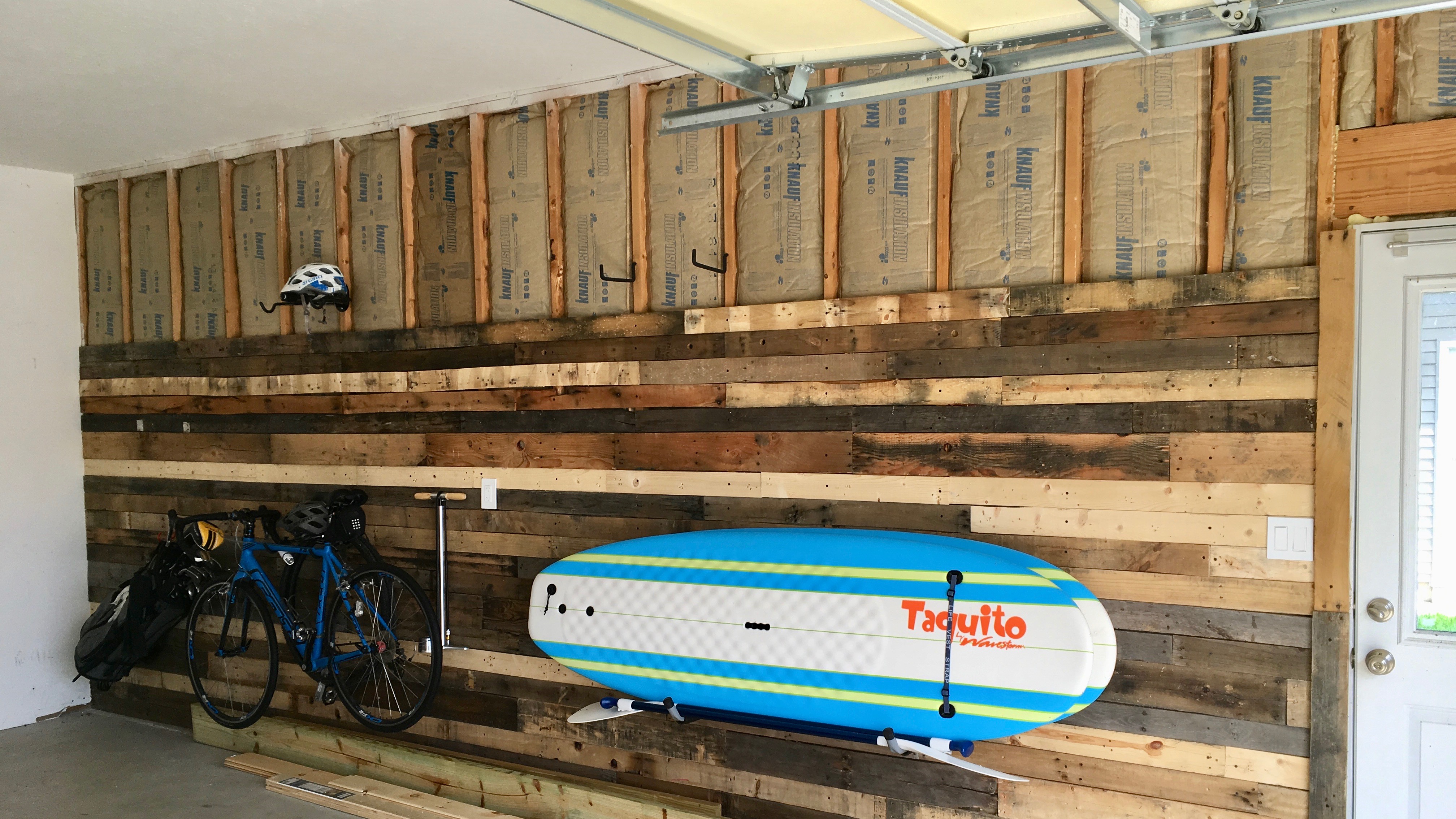 Behind the Screens: Michael's custom reclaimed wood garage setup