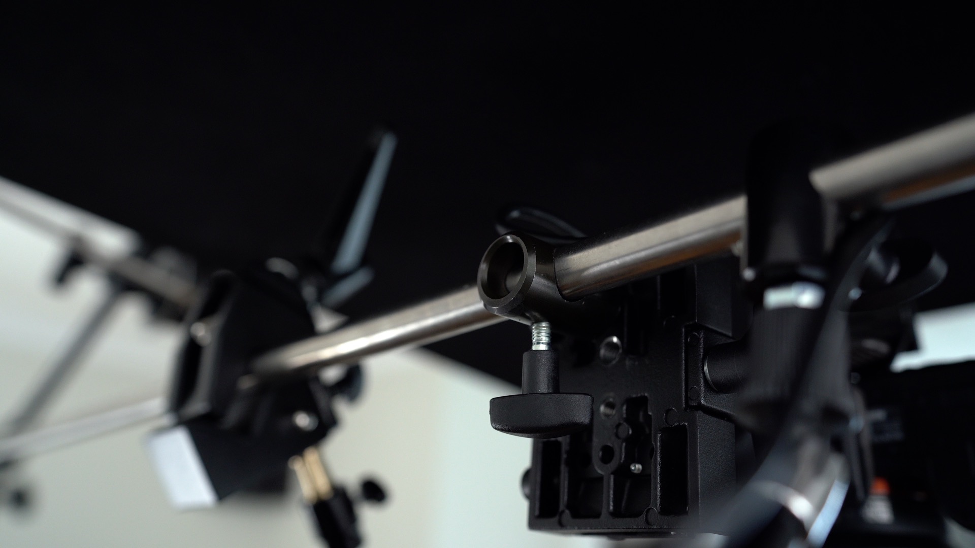 How to make an easy and flexible DIY overhead camera rig