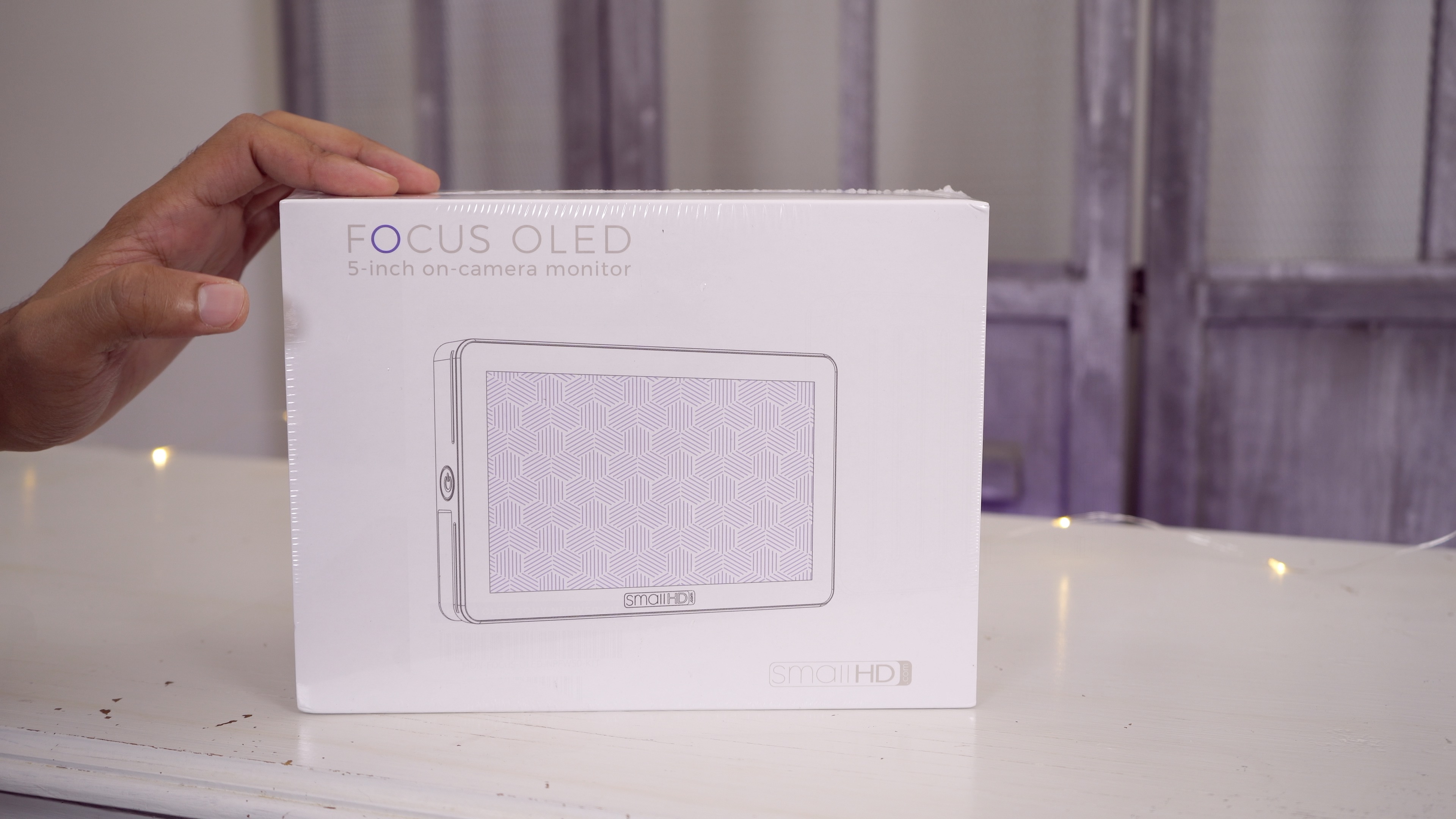 Watch: SmallHD Focus OLED unboxing and first impressions [Video]