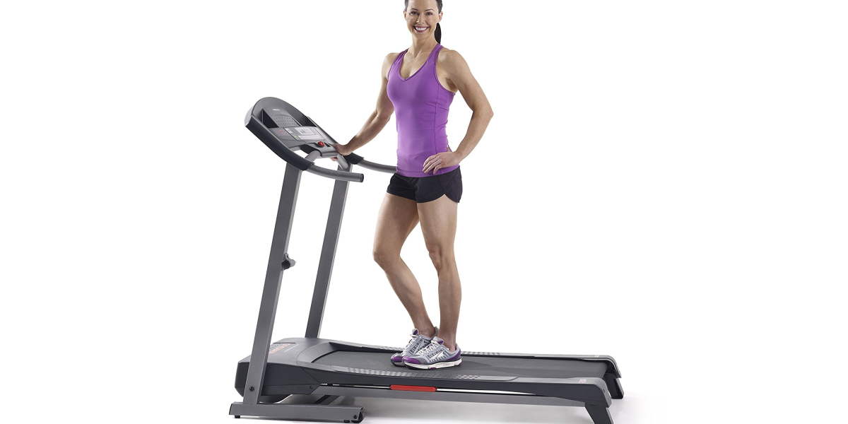 Run all year round with the Weslo Cadence G 5.9i Folding Treadmill for ...