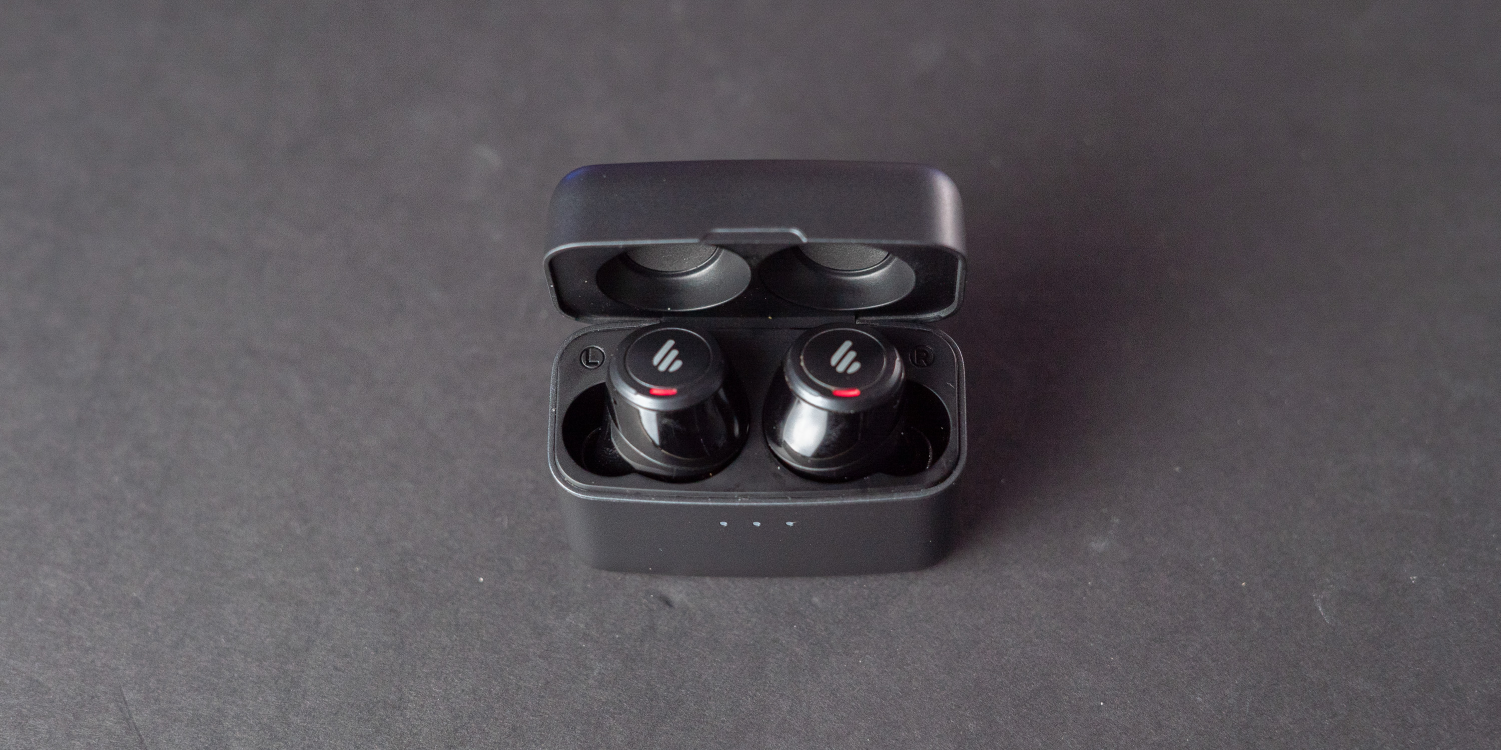 Edifier TWS5 Review: 32-hours of true wireless sound and more for $80