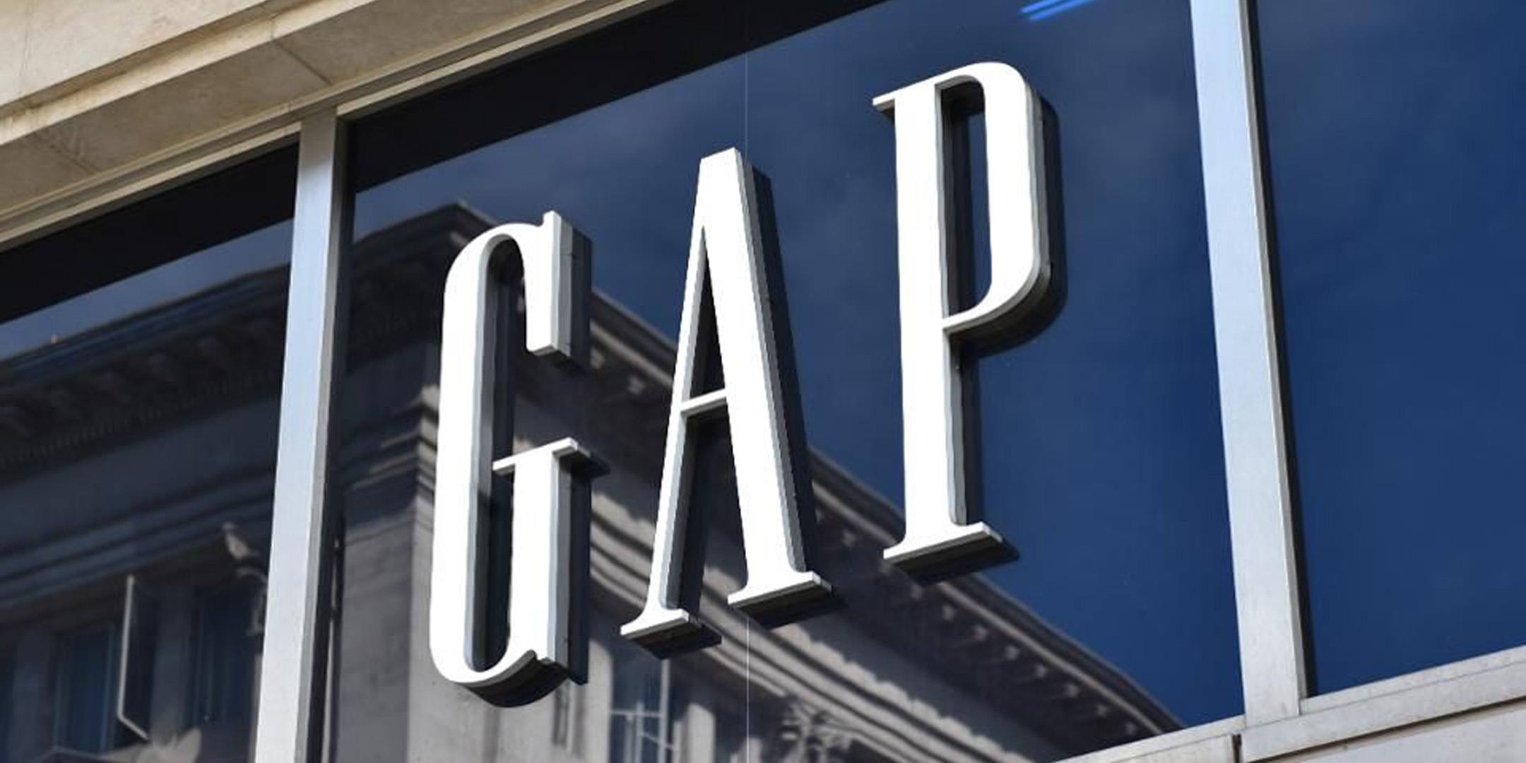 GAP Warehouse Event takes up to 75% off sale styles + an extra 30% off ...