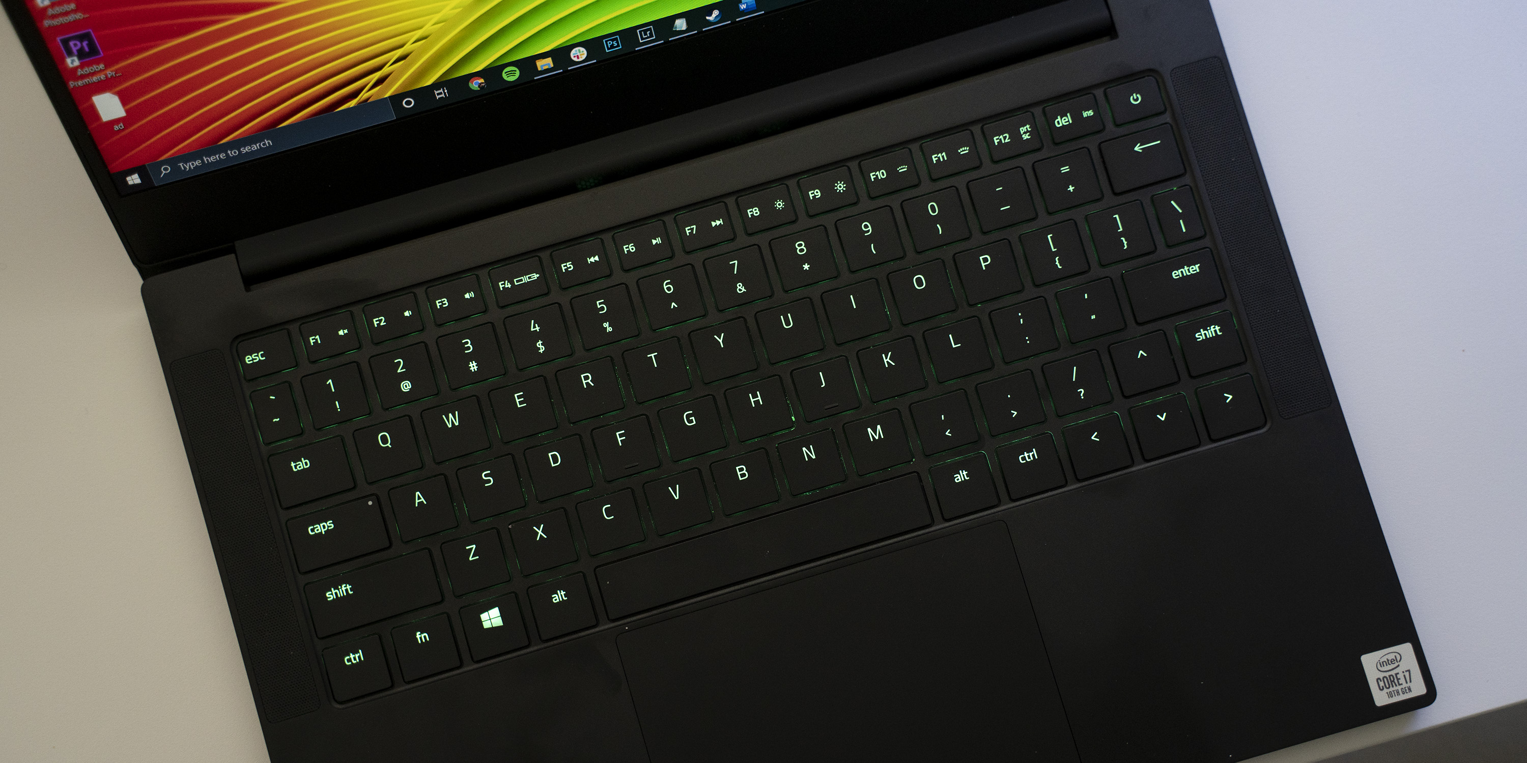 Razer Blade Stealth (2019): Desktop power in a compact laptop - 9to5Toys