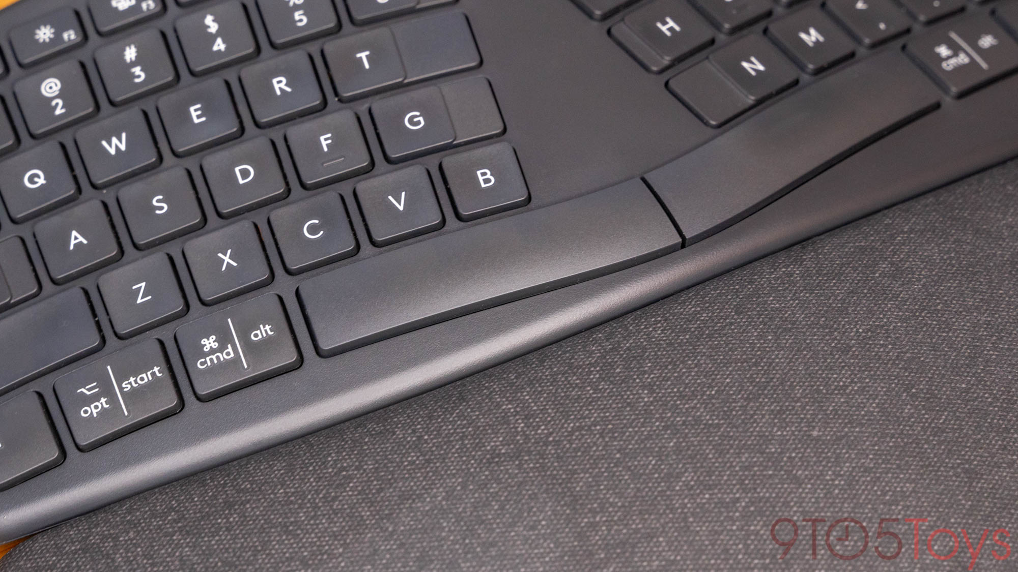 Logitech’s Ergo K860 made me like ergonomic keyboards - 9to5Toys