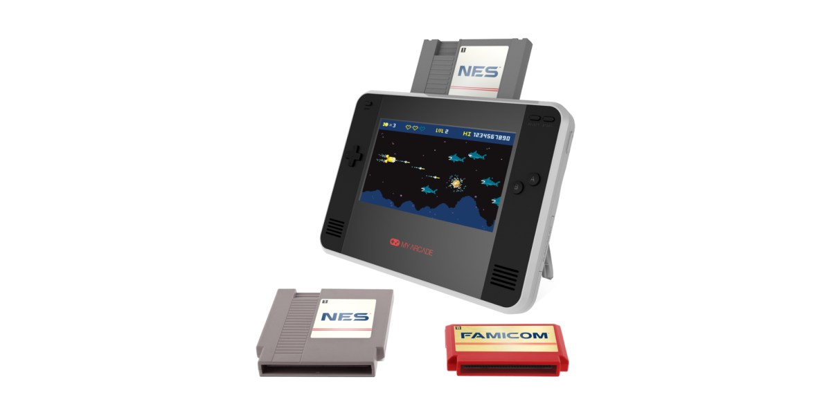 Portable Retro Champ console debuts with support for NES + Famicom ...