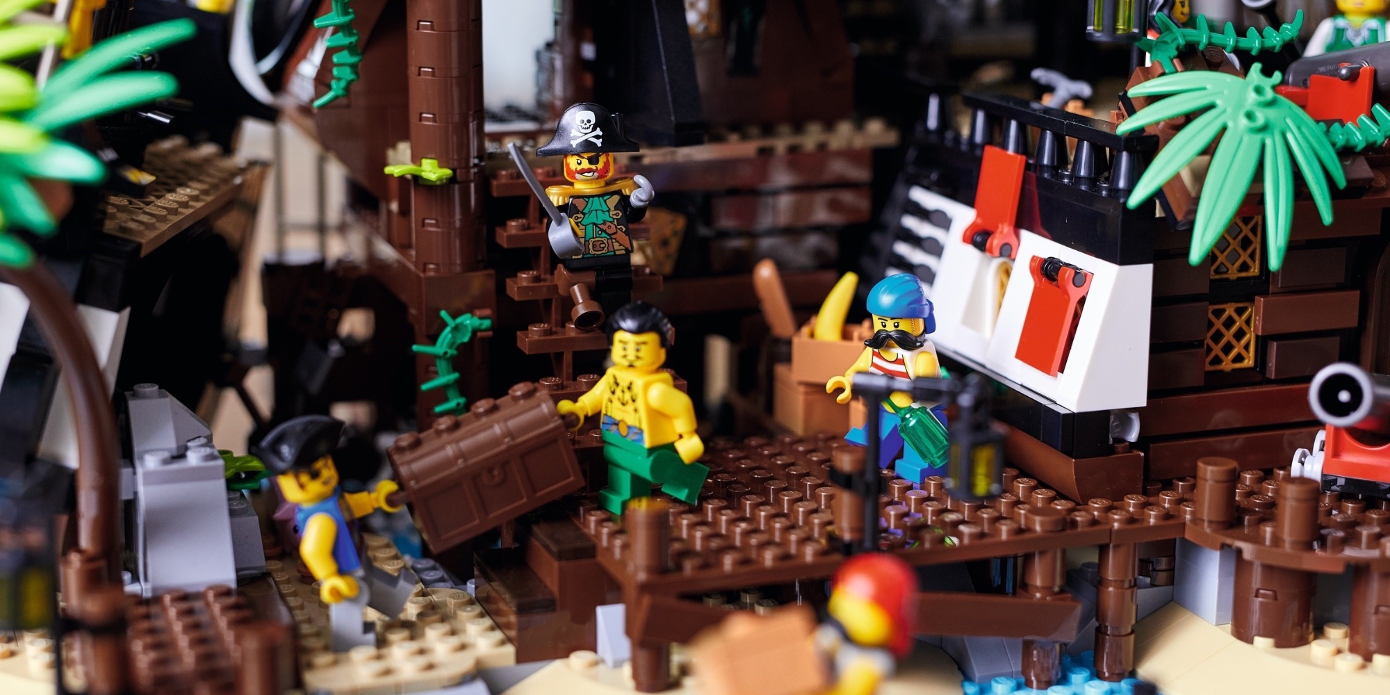LEGO Pirates of Barracuda Bay debuts as 2,500-piece Ideas kit - 9to5Toys