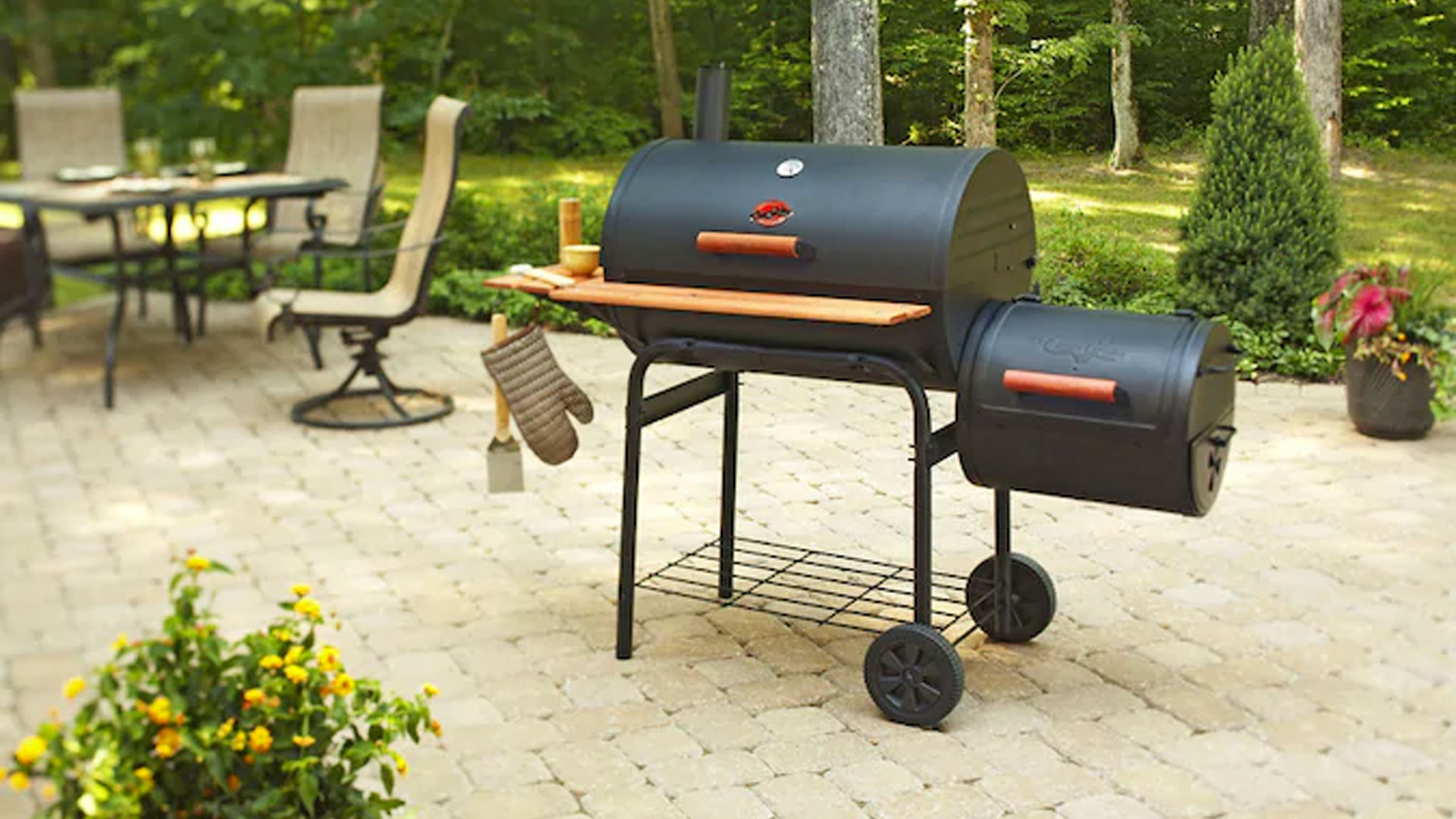 Upgrade your backyard BBQ with these tips and gear - 9to5Toys