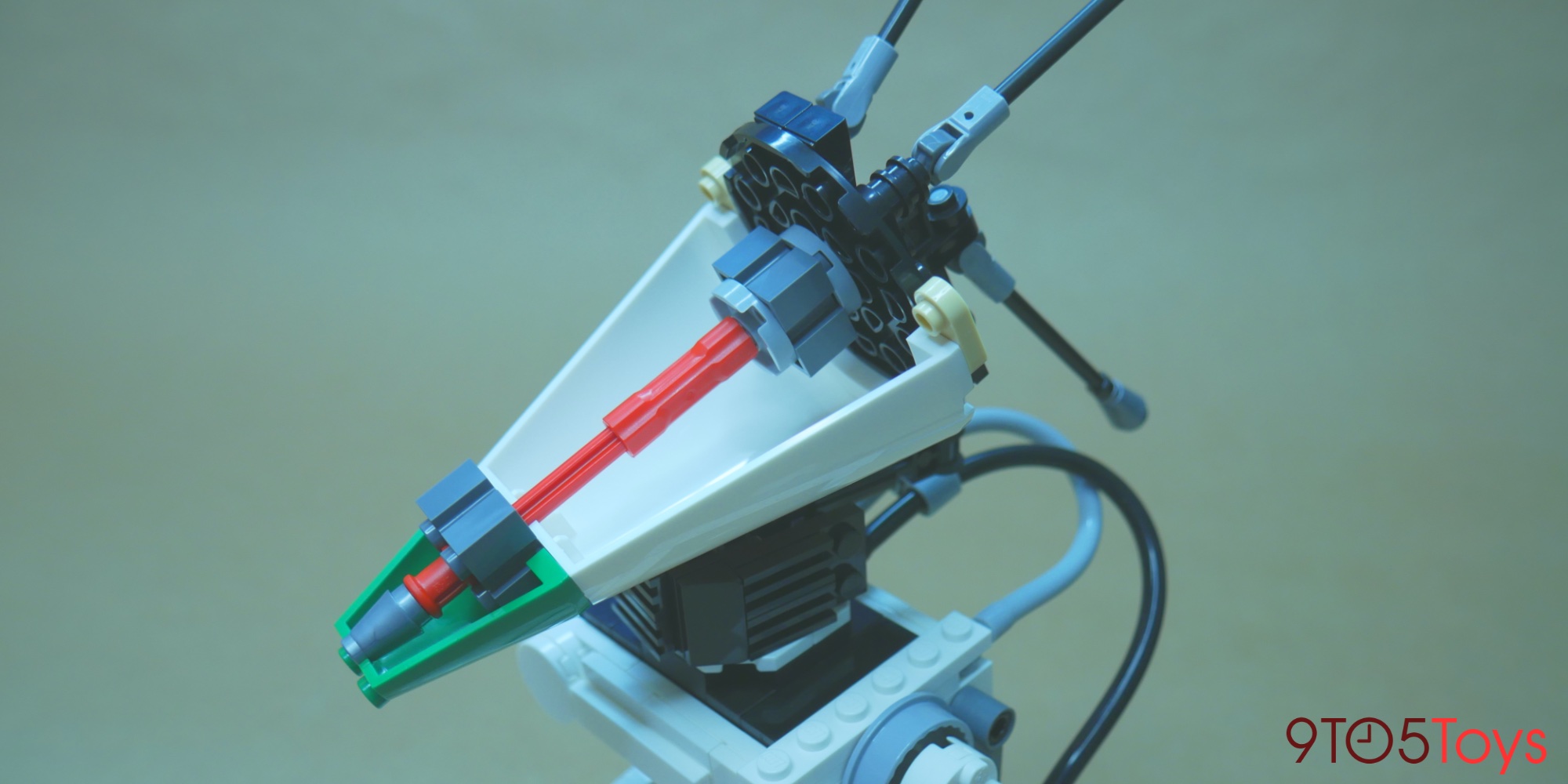 LEGO D-O Review: Assembling Star Wars' latest droid - 9to5Toys