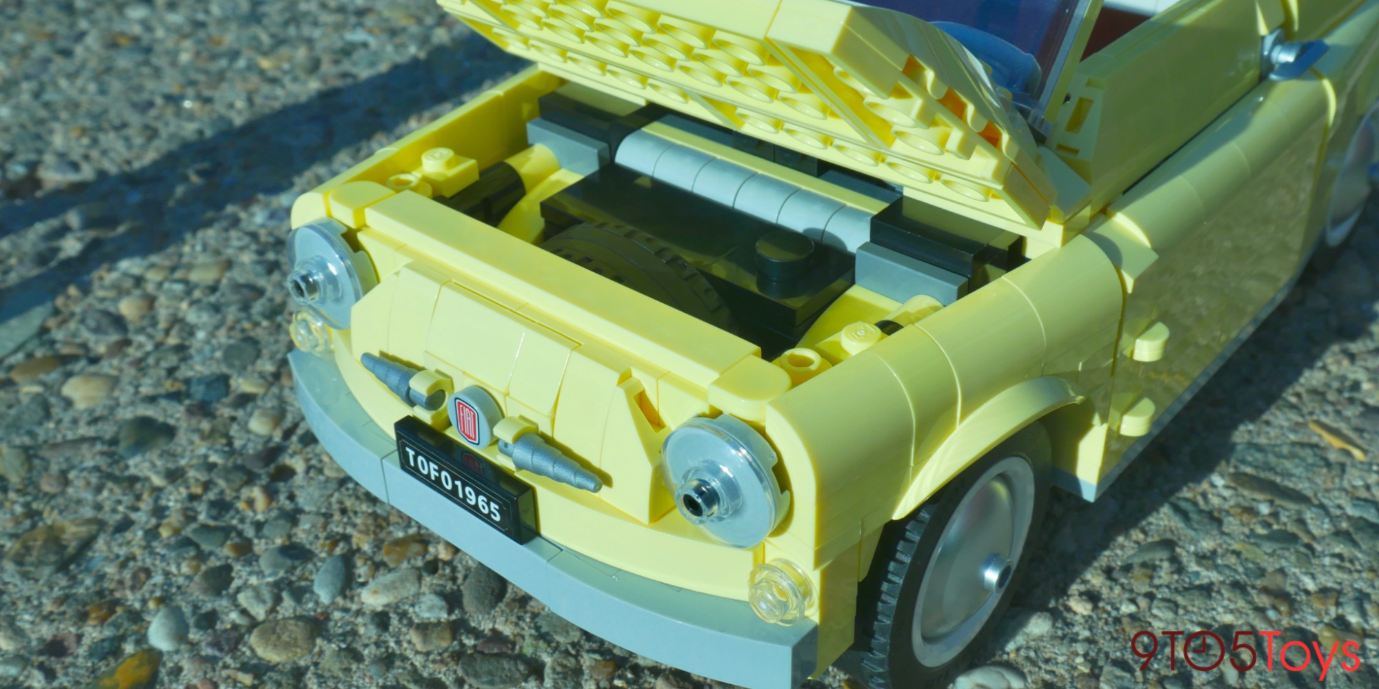 LEGO Fiat 500 review: Creator Expert theme goes retro - 9to5Toys
