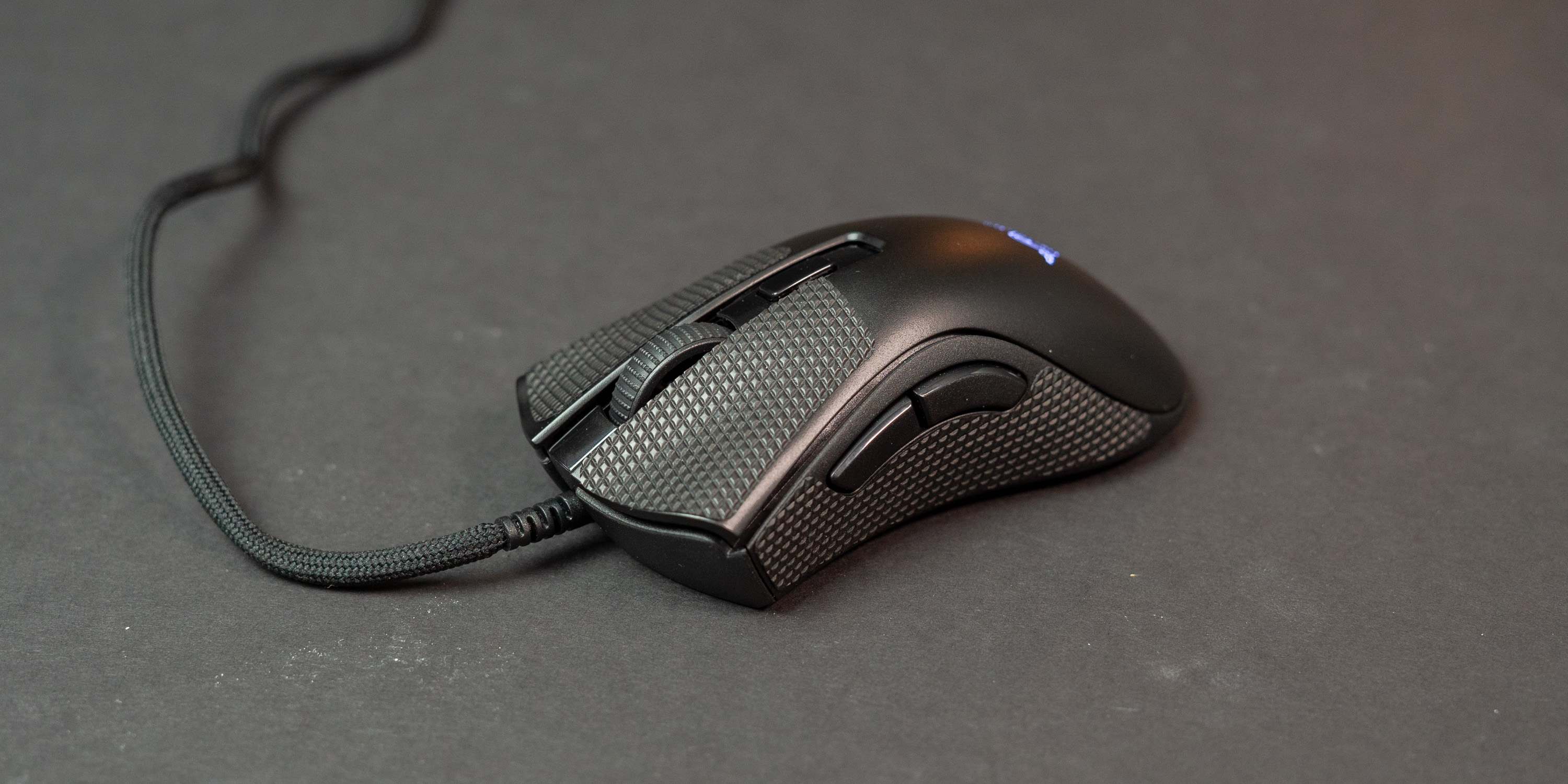 Razer Deathadder V2 Mini Review: Classic design in a smaller shell