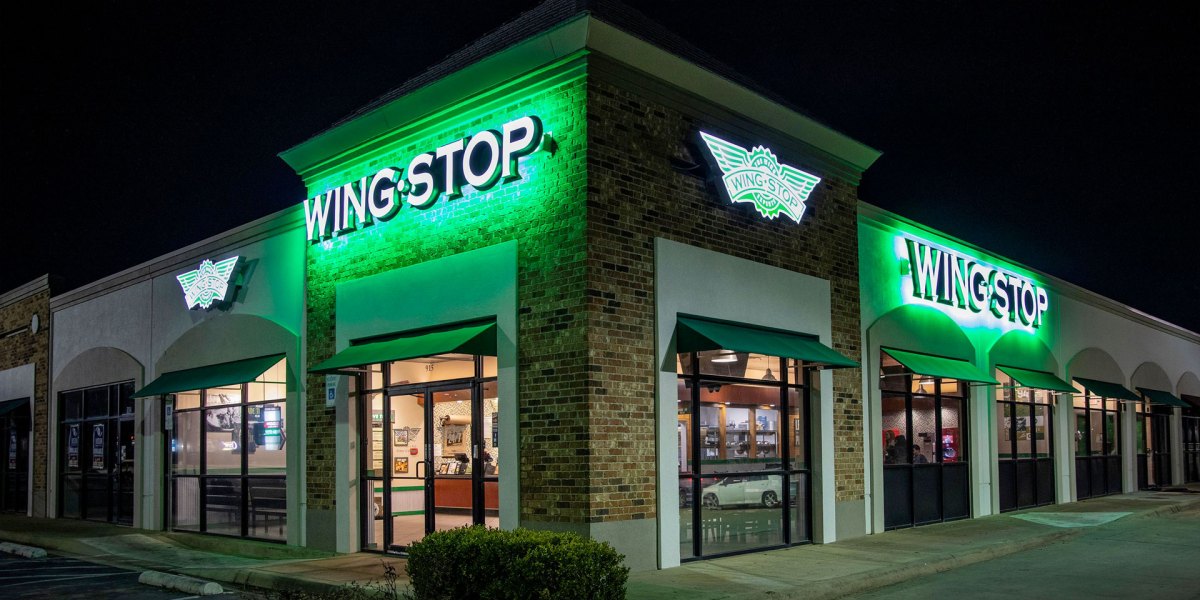 National Chicken Wing Day delivers FREE wings at Wingstop, BWW, more