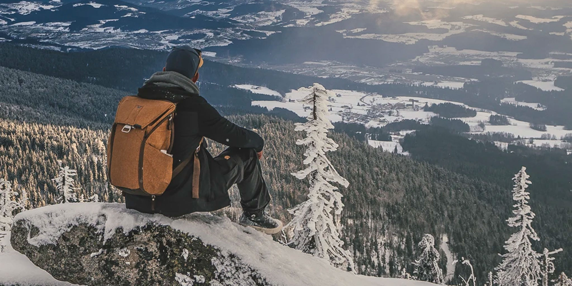 Peak Design's Everyday Backpack 20L V1 drops to an all-time low of $130 ...