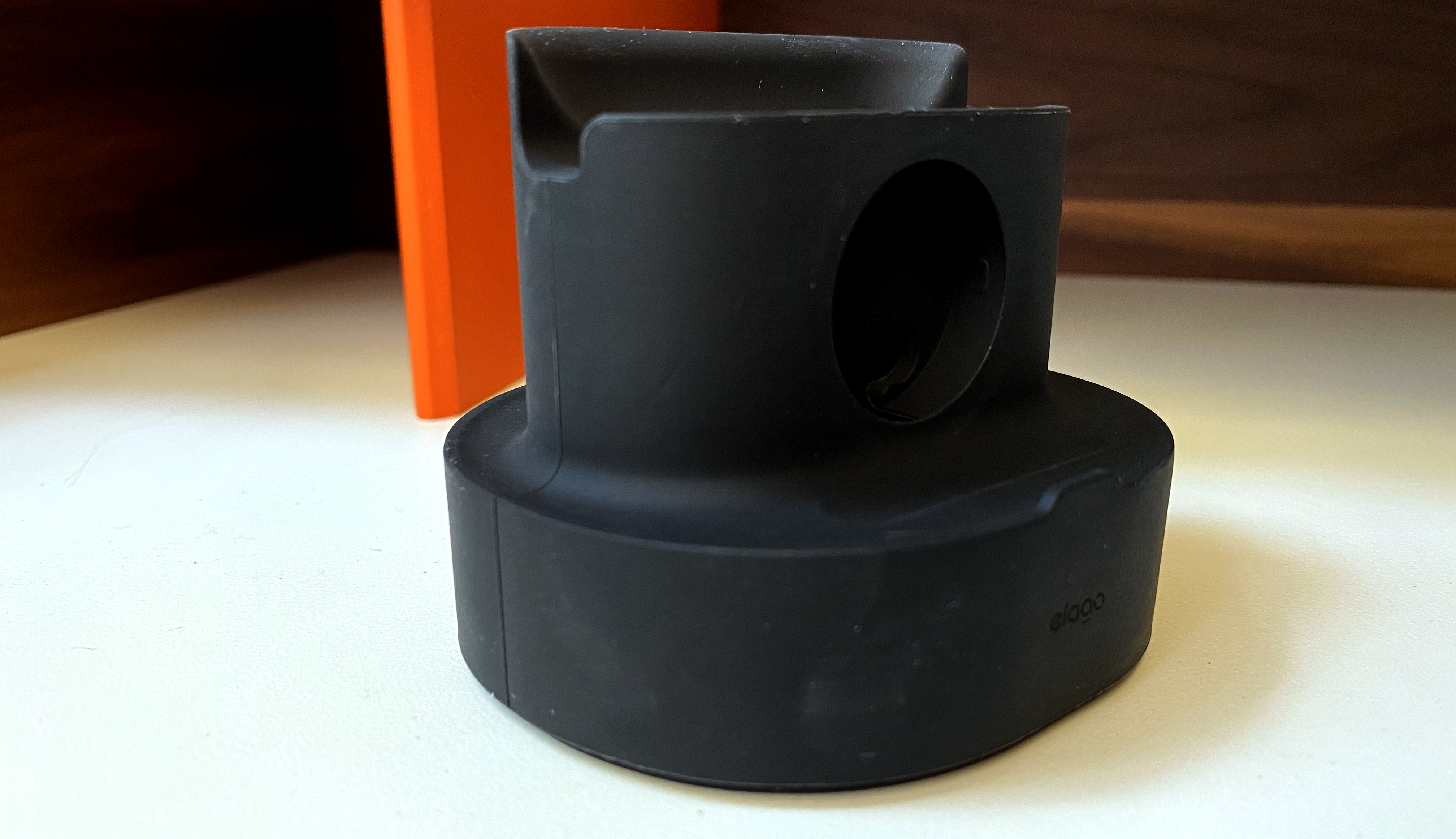 Sale > elago mini charging hub > in stock