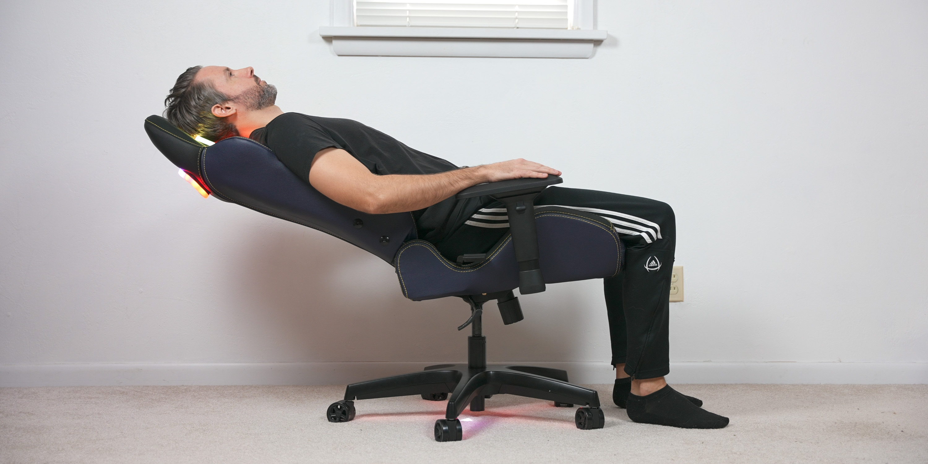 RGB your gaming chair? Yes, you can: Vertagear SL5000 Kit Review