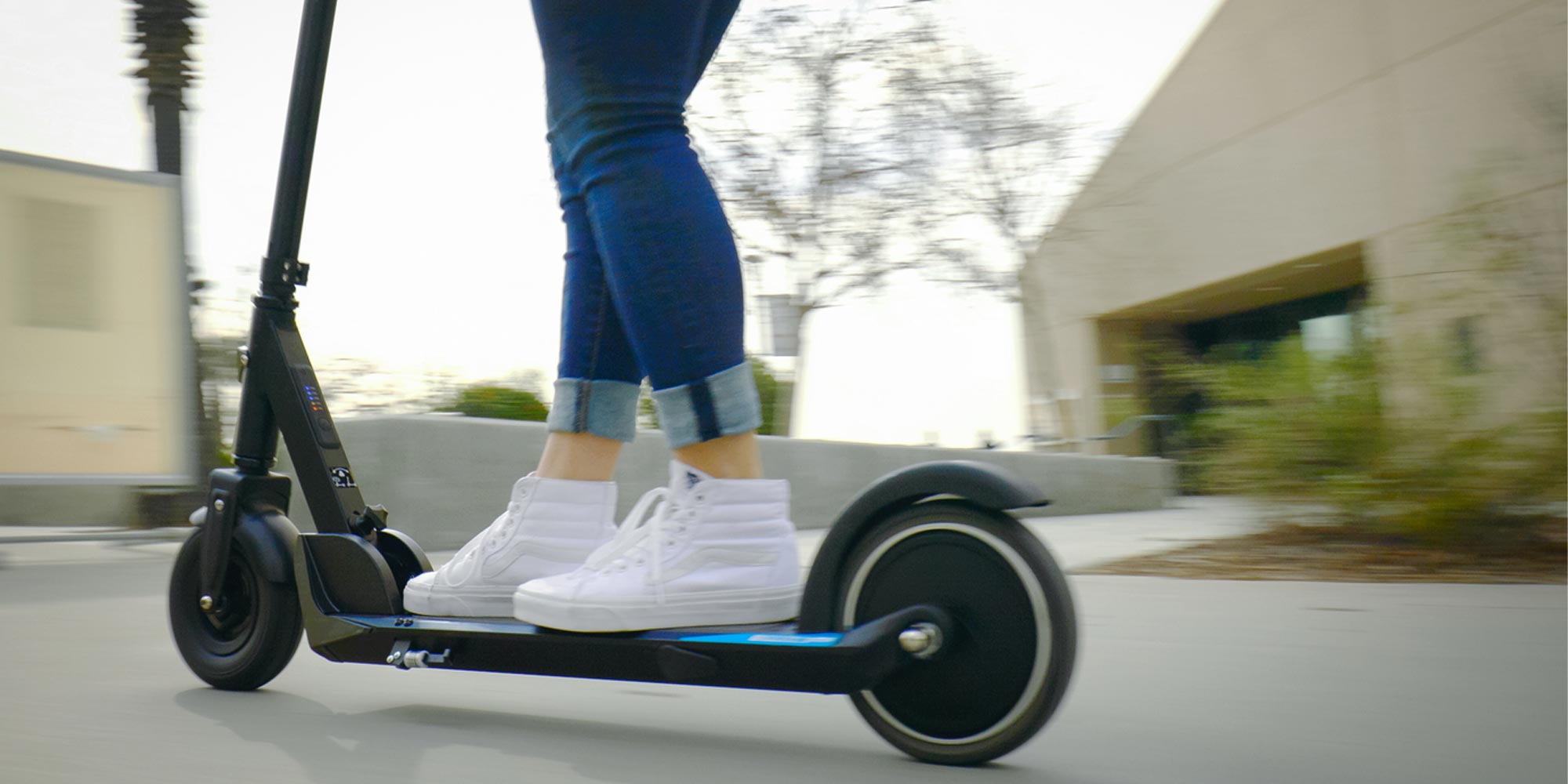 Razor s E Prime Air Electric Scooter Goes 15 MPH For 40 minutes At 191 Off Razor s E Prime Air Electric Scooter Goes 15 MPH For 40 minutes At 191 Off