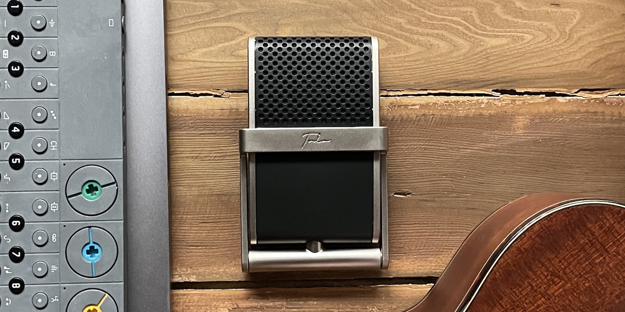 Tula Review: Hybrid USB-C mic with 8GB of built-in recording - 9to5Toys