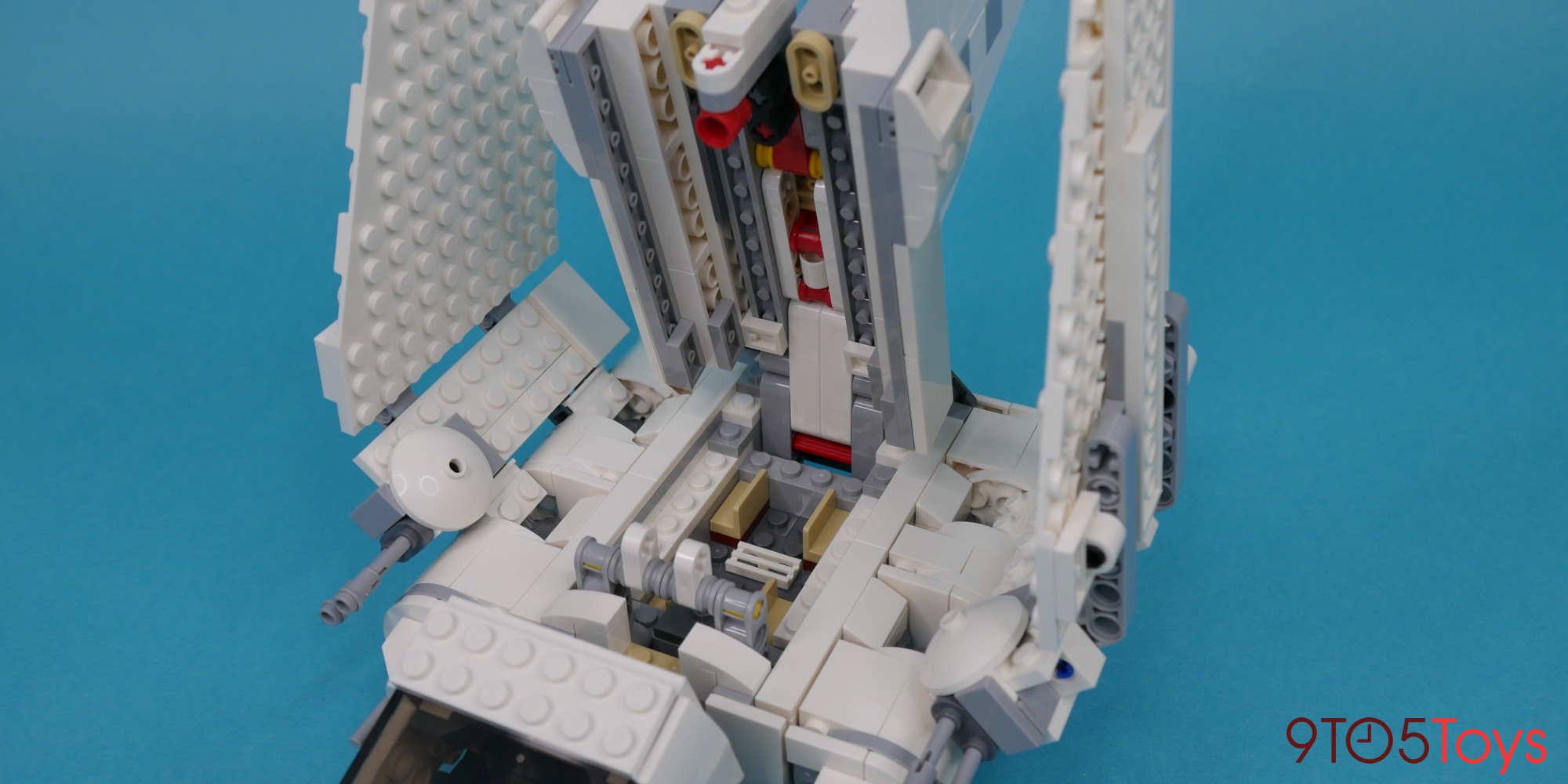 LEGO Imperial Shuttle: Hands-on with the new 660-piece build - 9to5Toys