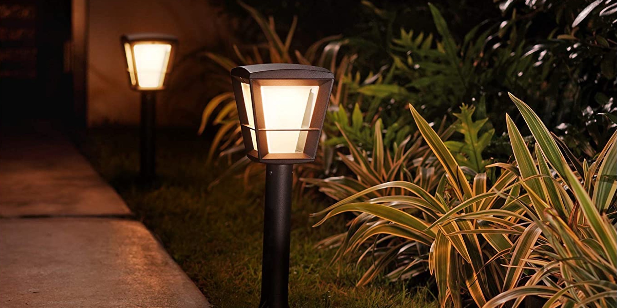 Add some ambiance to your yard with the Philips Hue Econic Color ...
