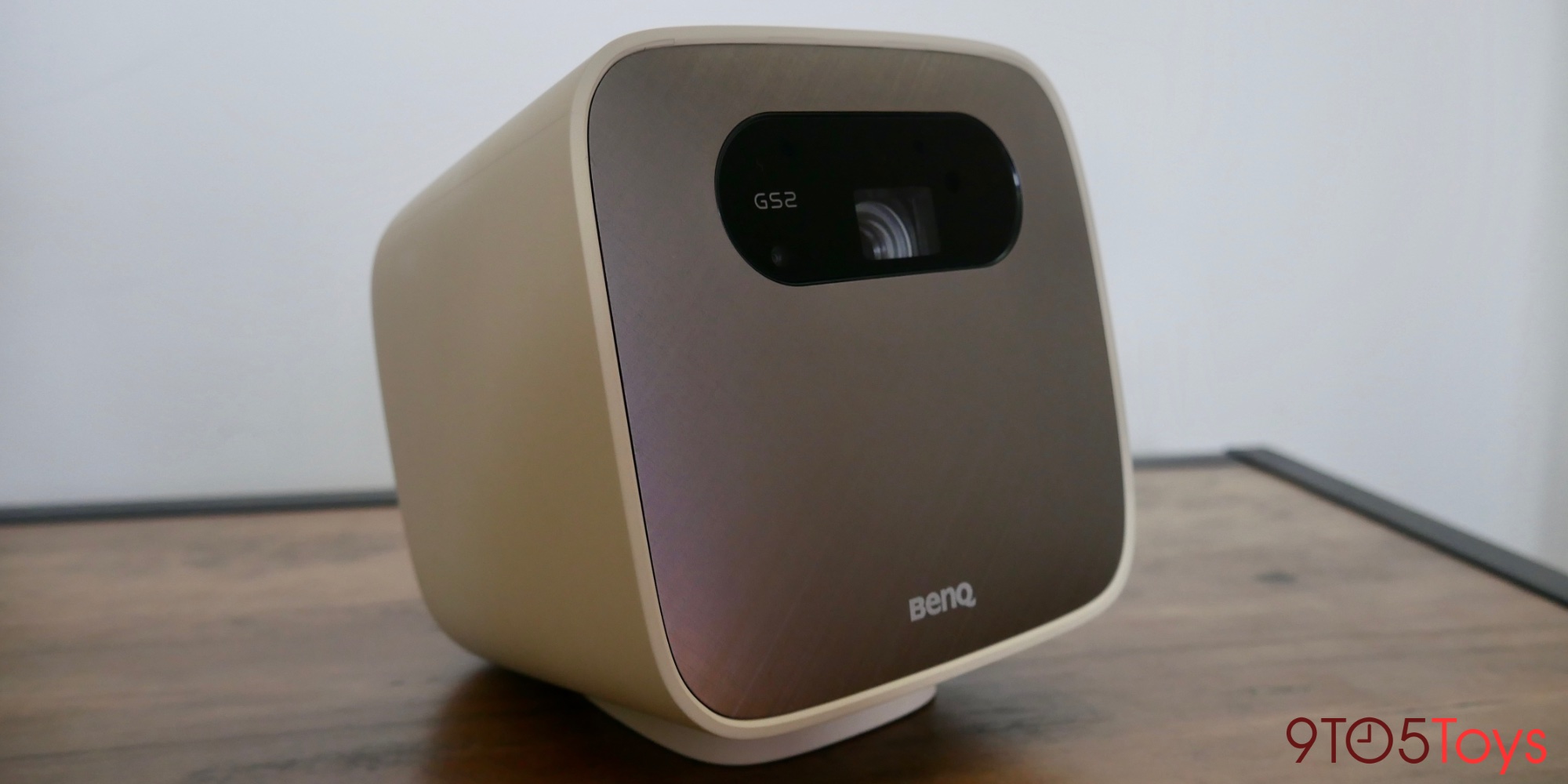 BenQ GS2 Projector review: AirPlay 2 pairs with vivid visuals - 9to5Toys