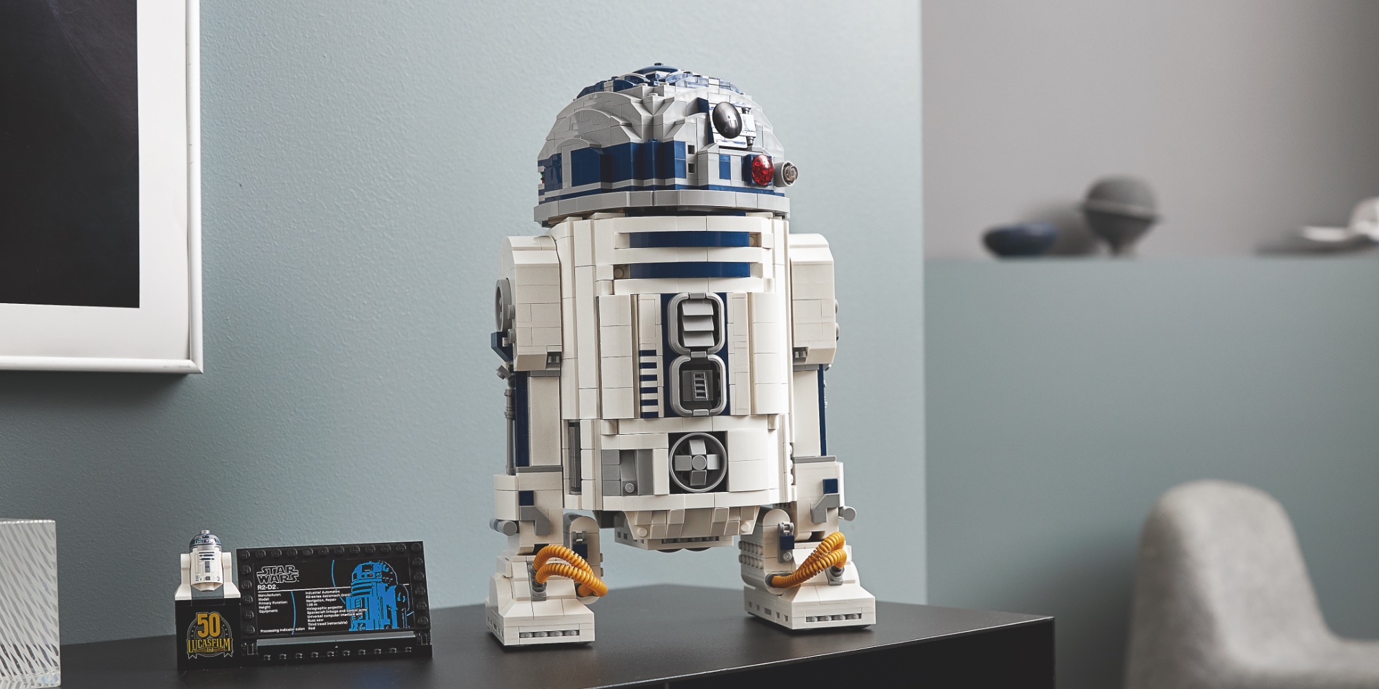 LEGO R2-D2 launches with over 2,300 pieces on May 1 - 9to5Toys