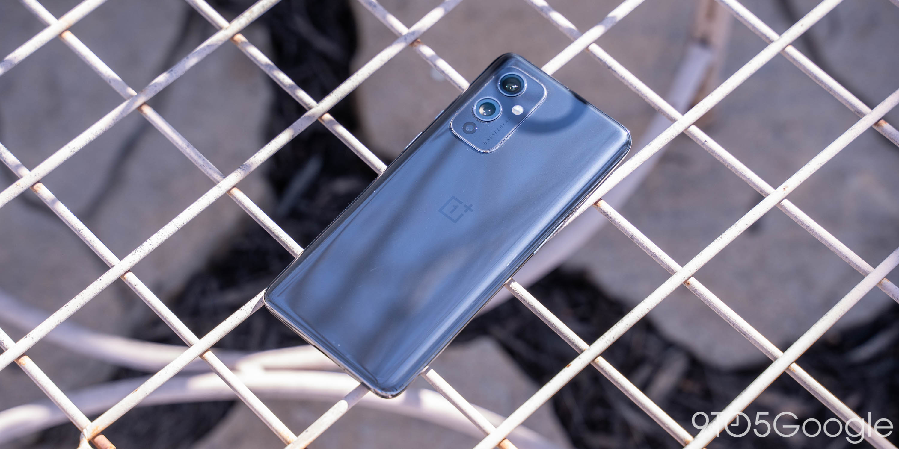 OnePlus 9 delivers a 120Hz display at a new all-time low of $687