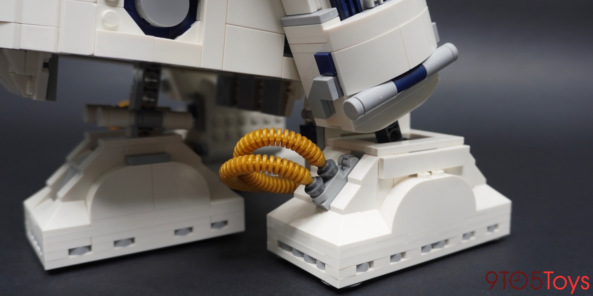 LEGO R2-D2 review: Most detailed version of the droid yet - 9to5Toys