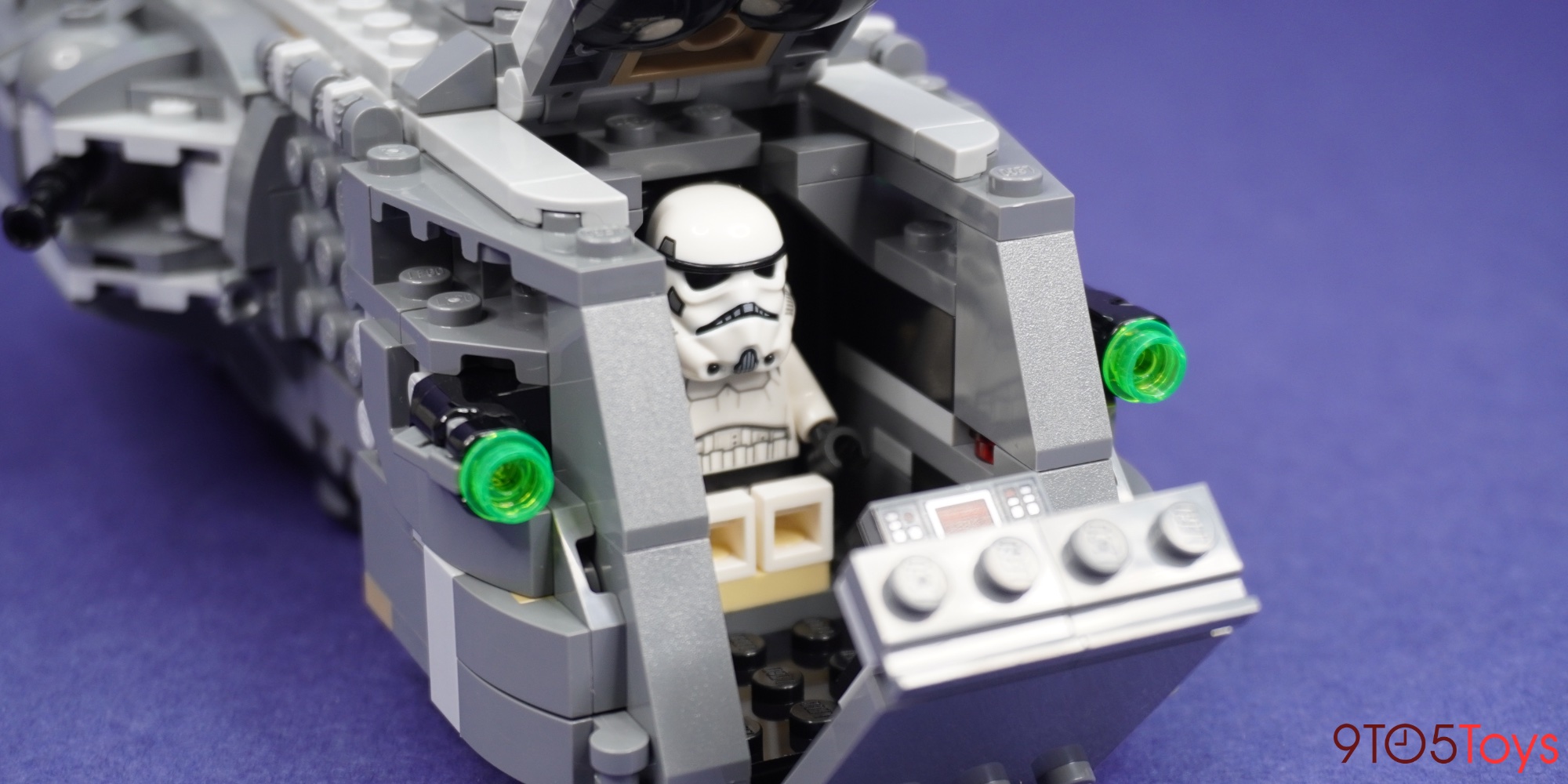 LEGO Imperial Armored Marauder packs eye-catching minifig - 9to5Toys