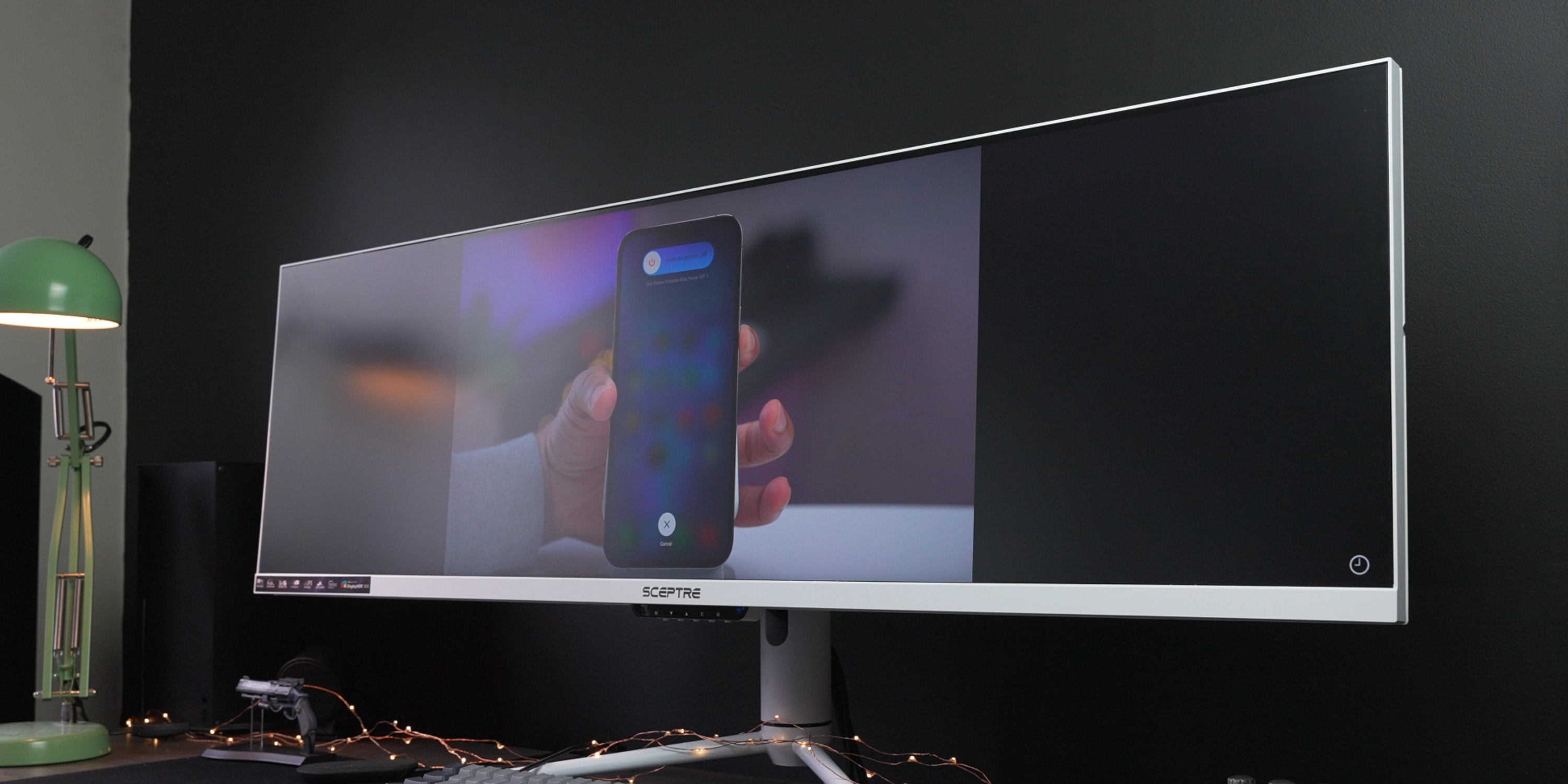 Sceptre Nebula 44-inch Monitor review: Ultra-wide gaming on a budget