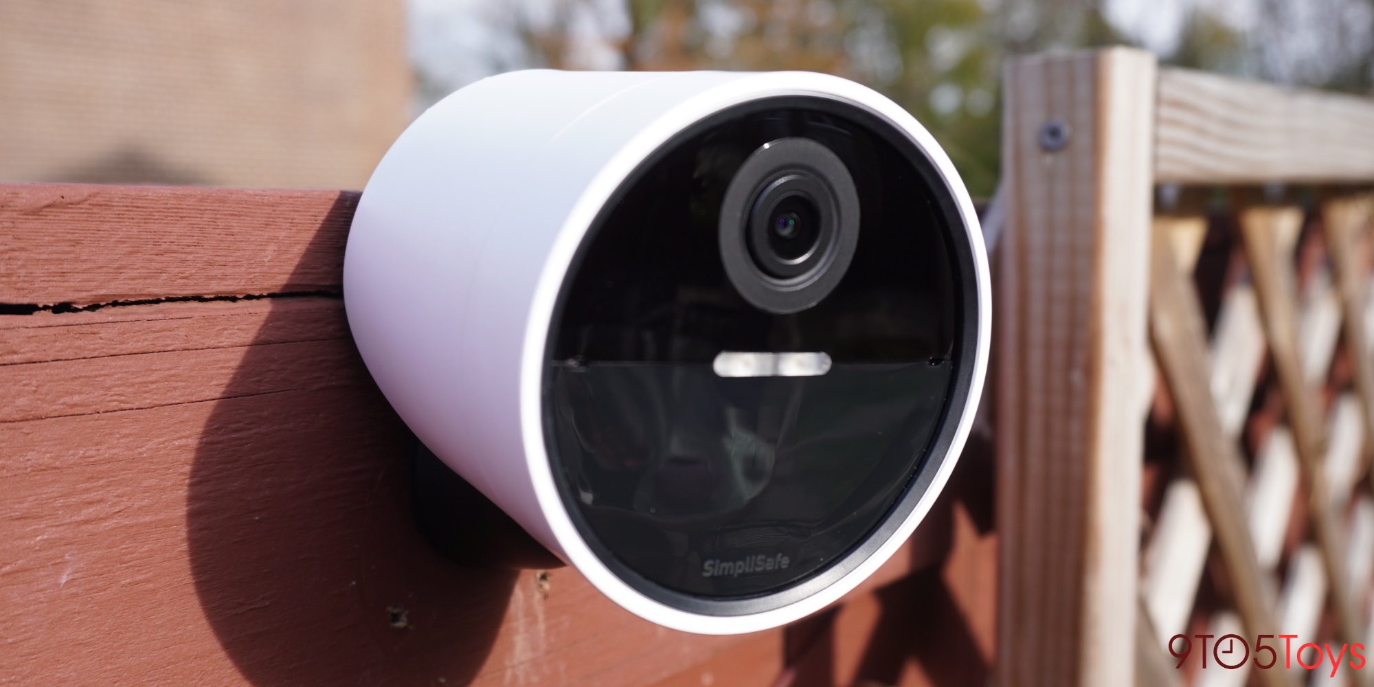 SimpliSafe Outdoor Cam: 140-degree FOV steals the show - 9to5Toys