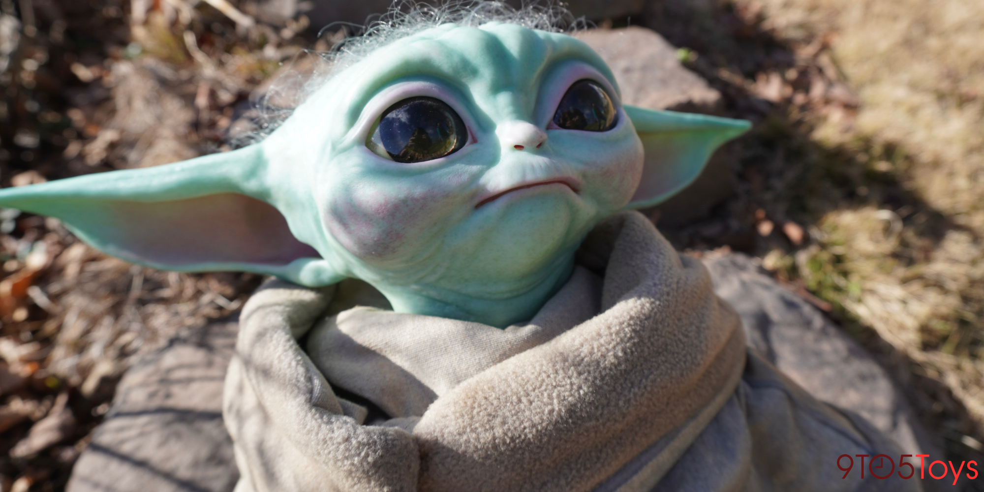 Sideshow life-size Grogu: the ultimate gift for Star Wars fans - 9to5Toys
