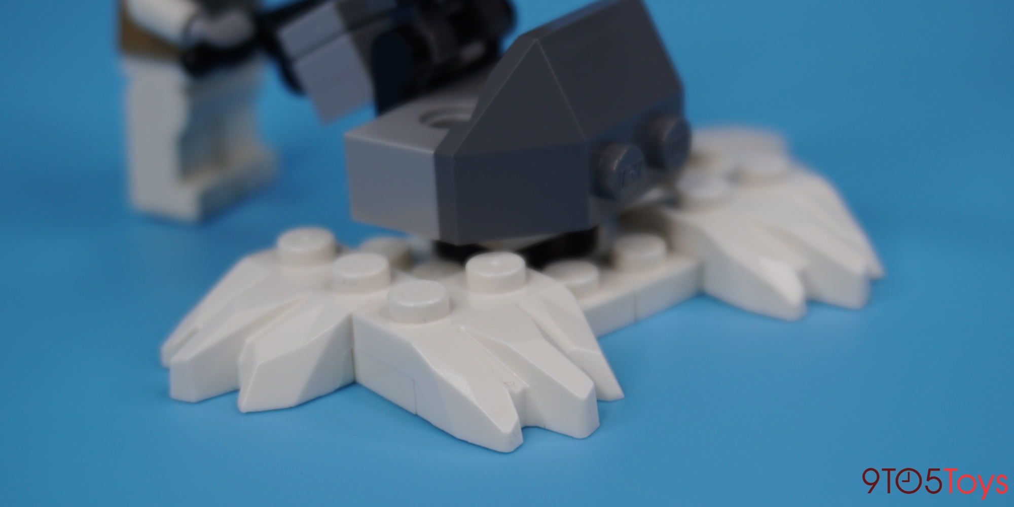 LEGO Defense of Hoth - 9to5Toys