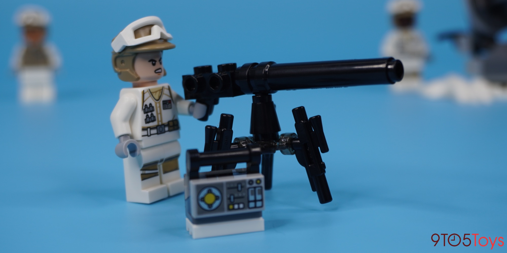 LEGO Defense of Hoth - 9to5Toys