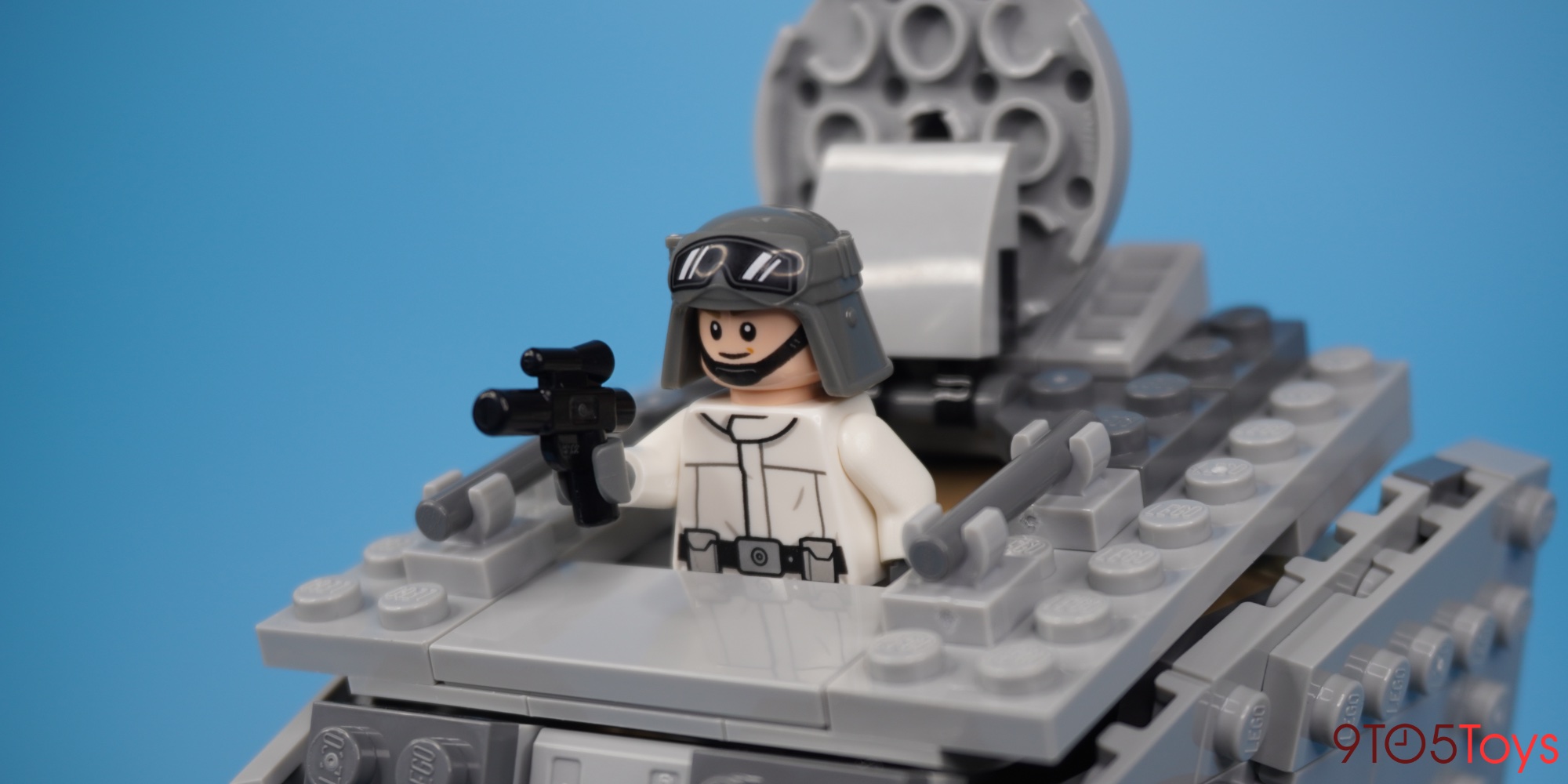 LEGO Hoth AT-ST review: Straight out of Empire Strikes Back - 9to5Toys