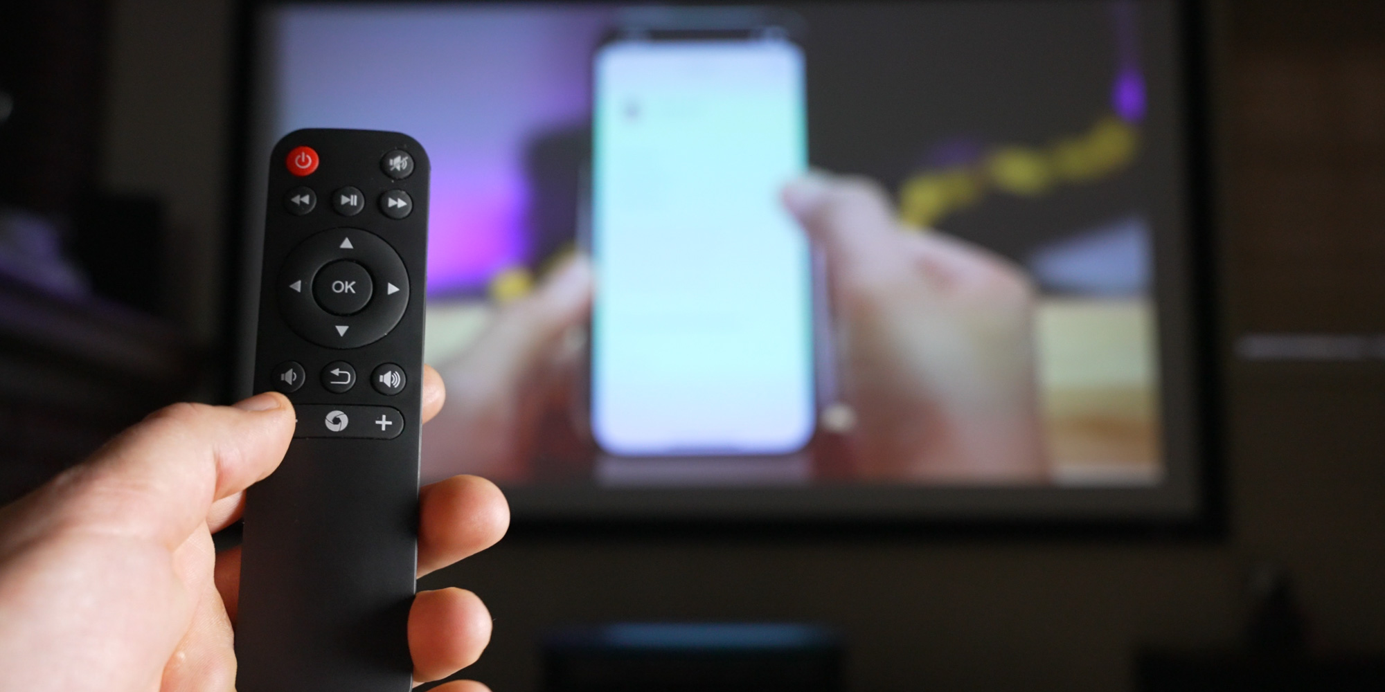 AAXA M7 review: A bright portable projector that won't break the bank