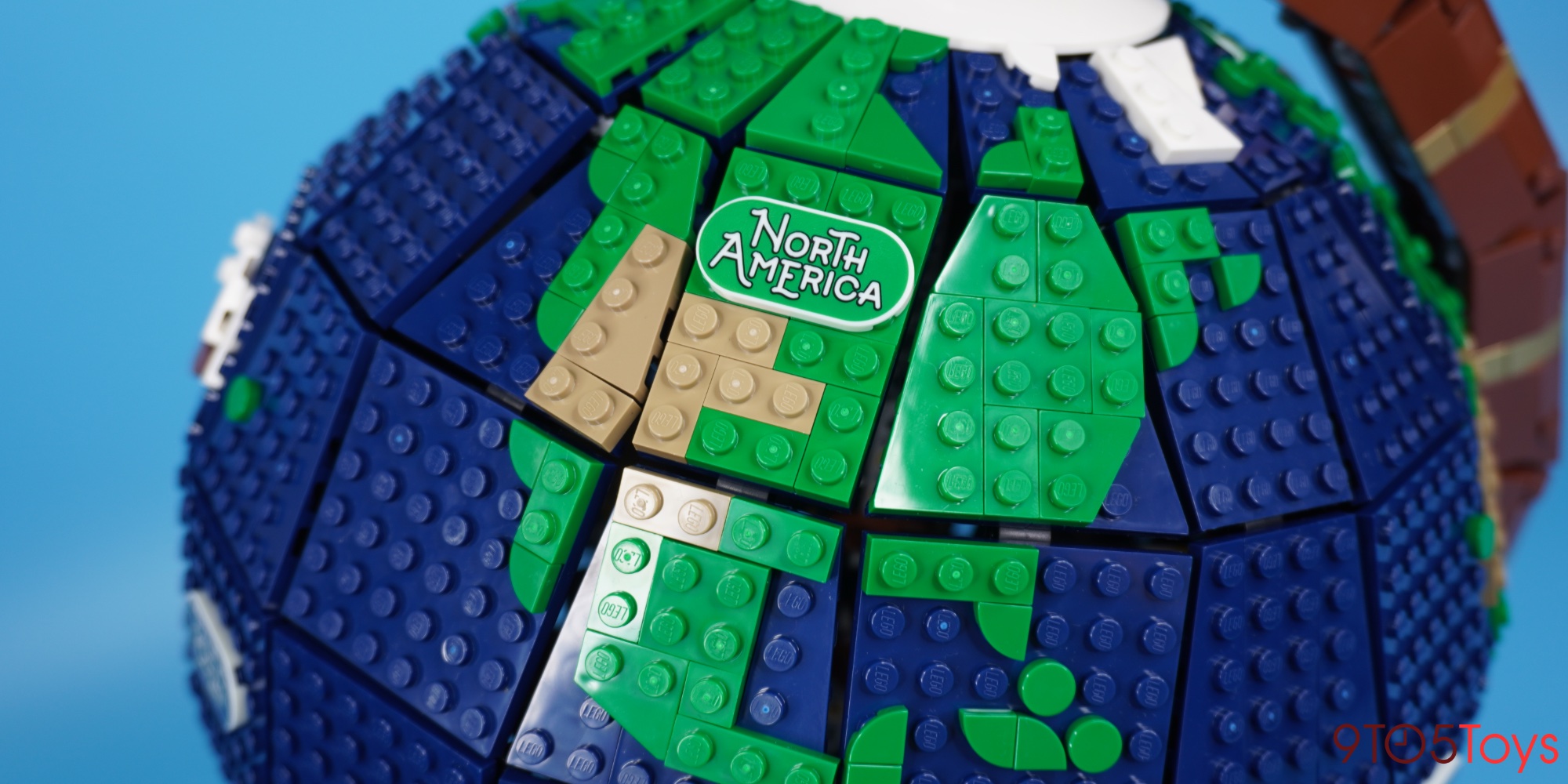 LEGO Globe: Hands-on with an out of this world set - 9to5Toys