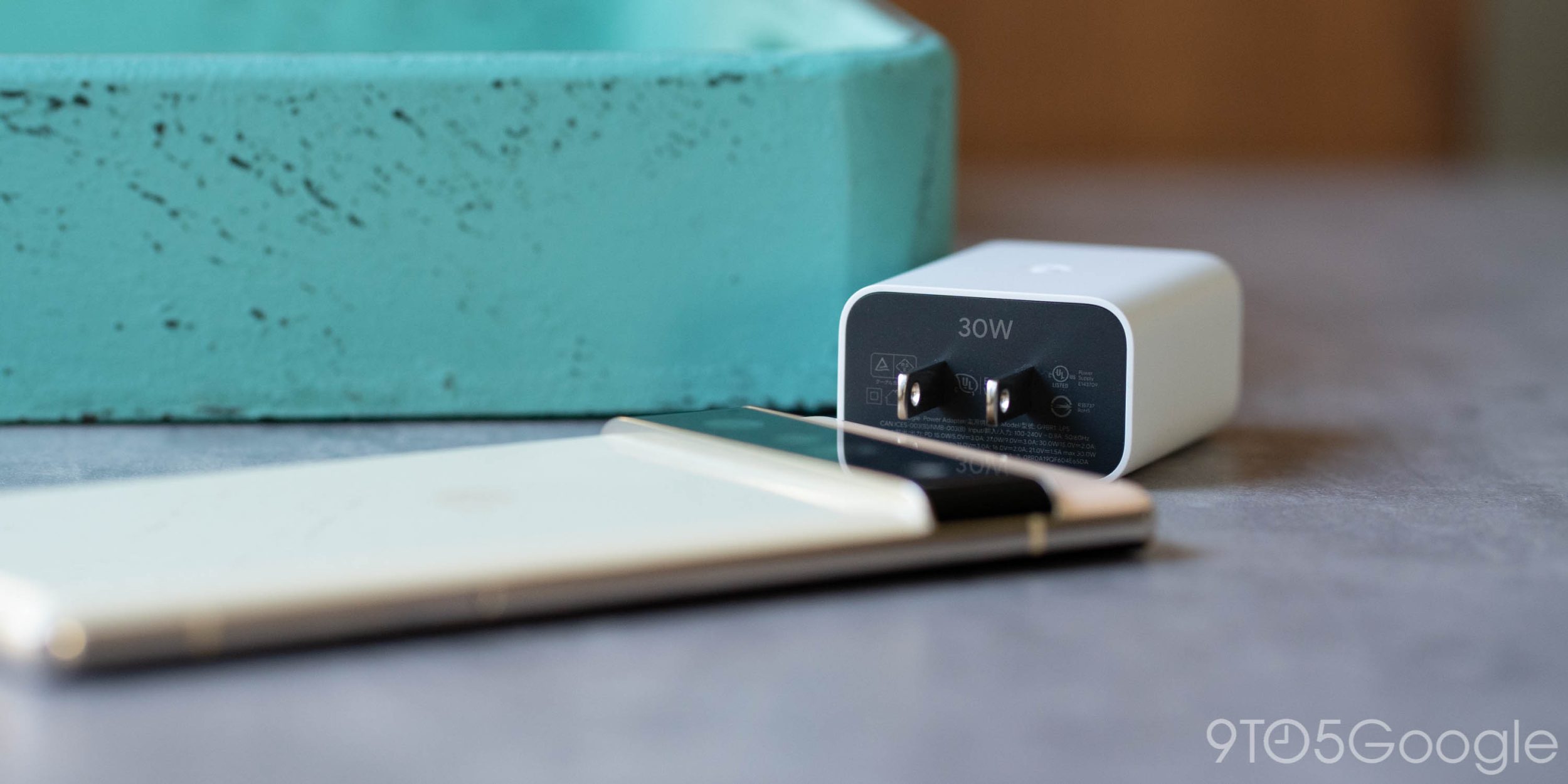 Google’s official 30W USB-C Fast Charger falls to new low at $20.50 ...