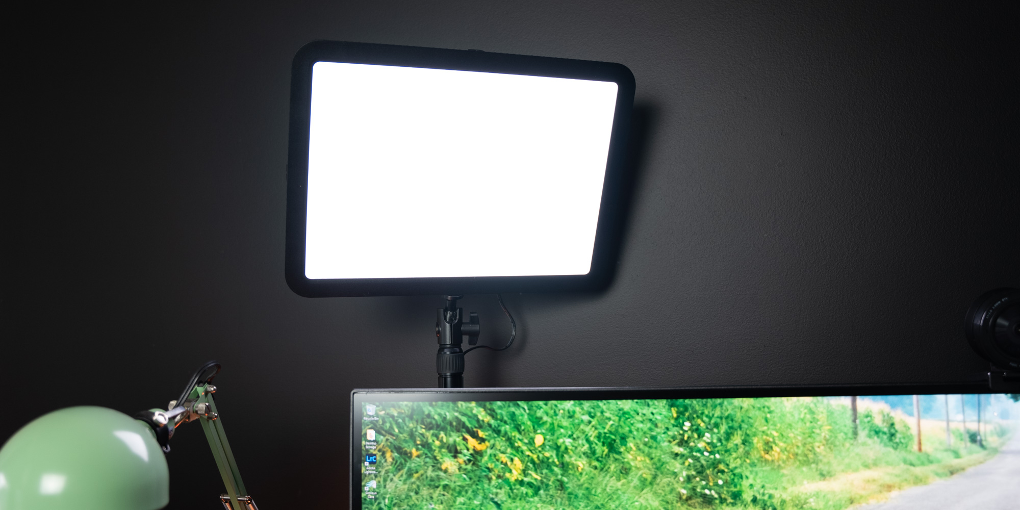 Razer streaming gear: Key Light Chroma, Audio Mixer, and Seiren BT