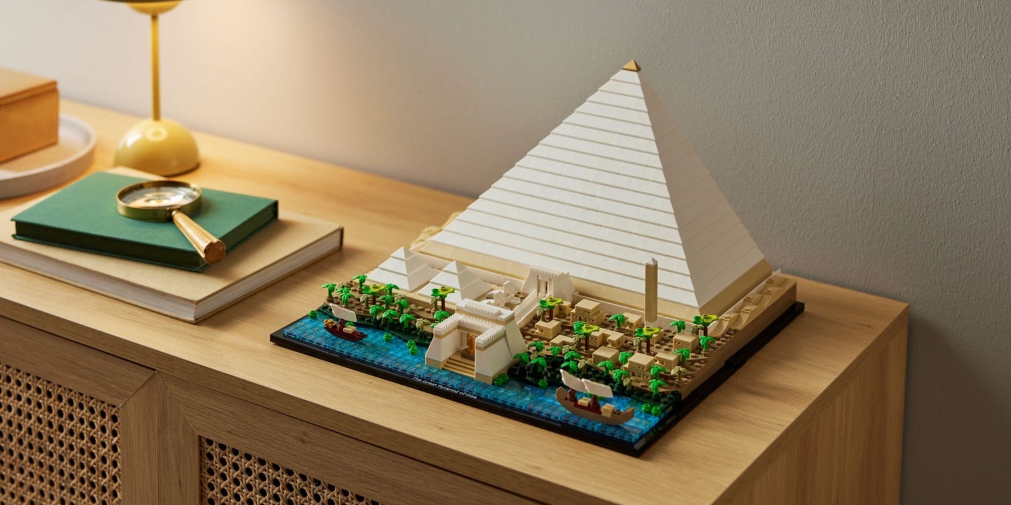 LEGO Great Pyramid Giza set stacks up to 1,500 pieces - 9to5Toys