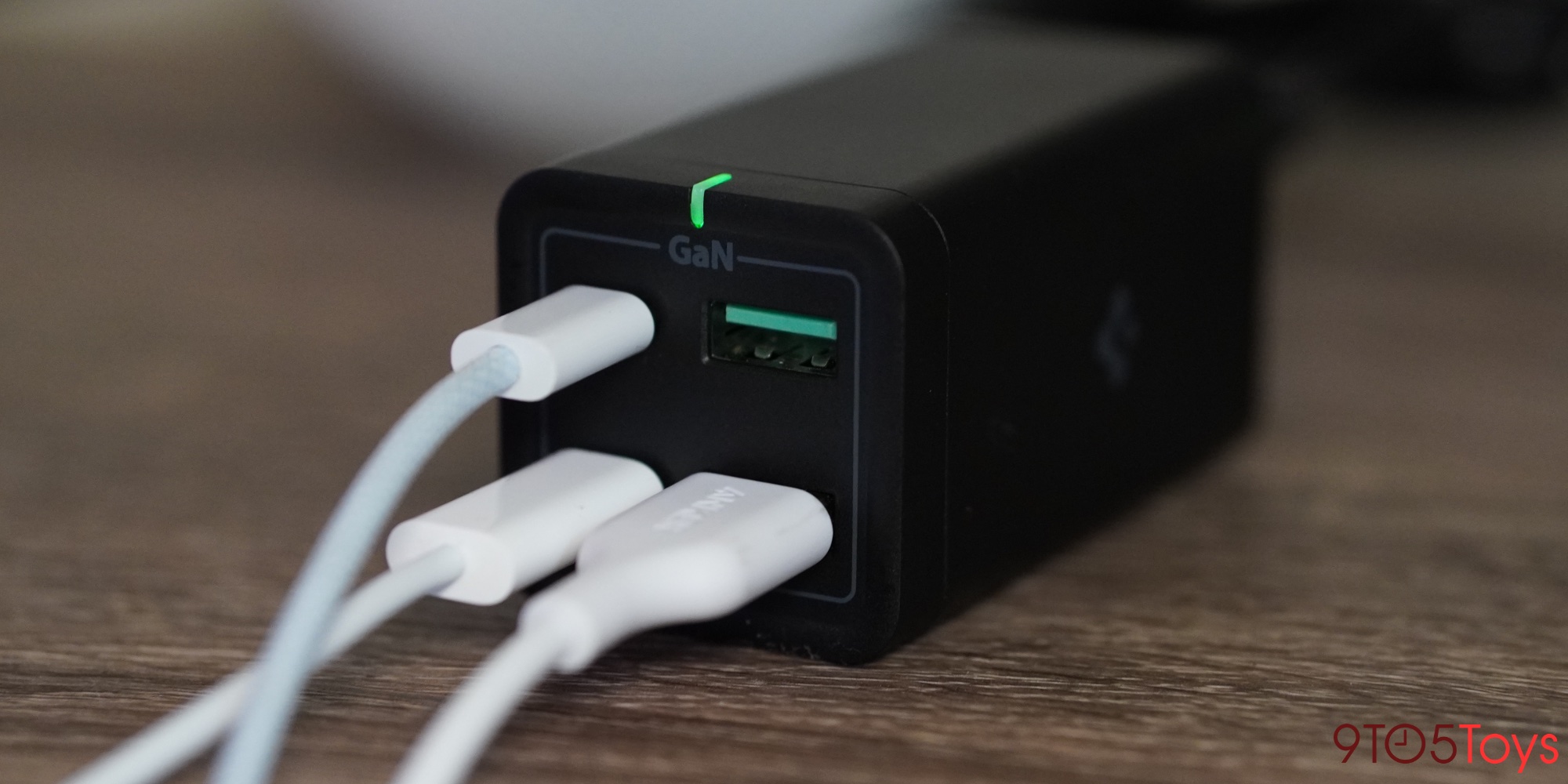 Spigen 65W GaN Charger review: Versatile Power - 9to5Toys